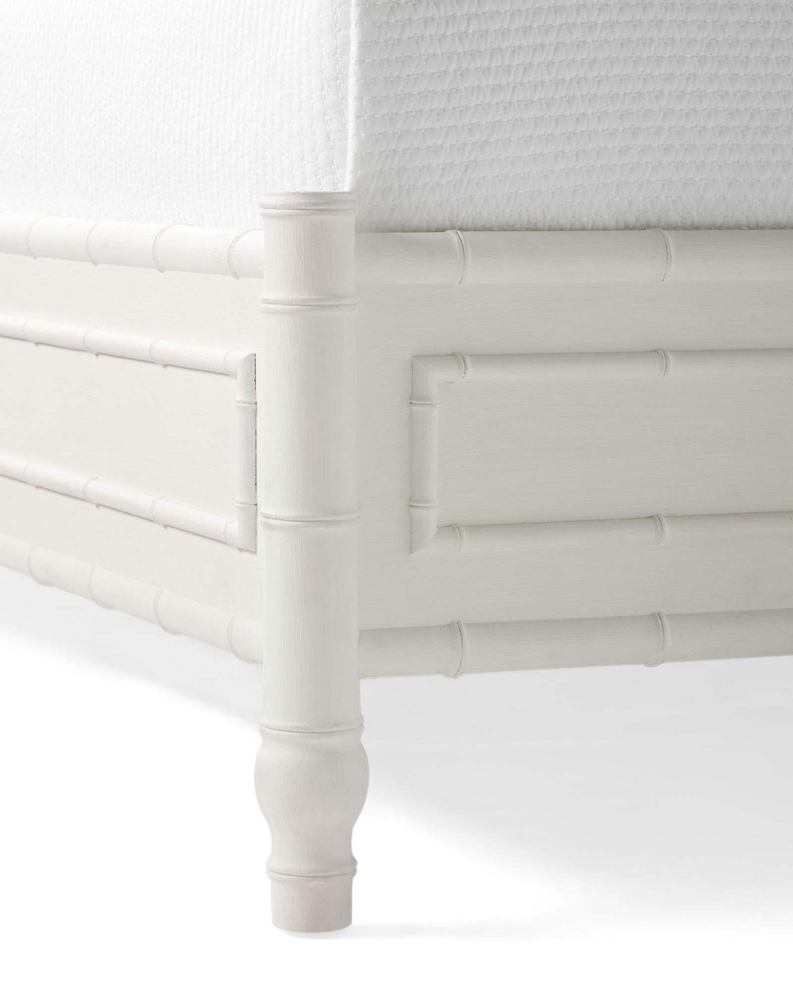 1236139-Bed-Ravello-Queen-Sea-Salt-web-0211-SH