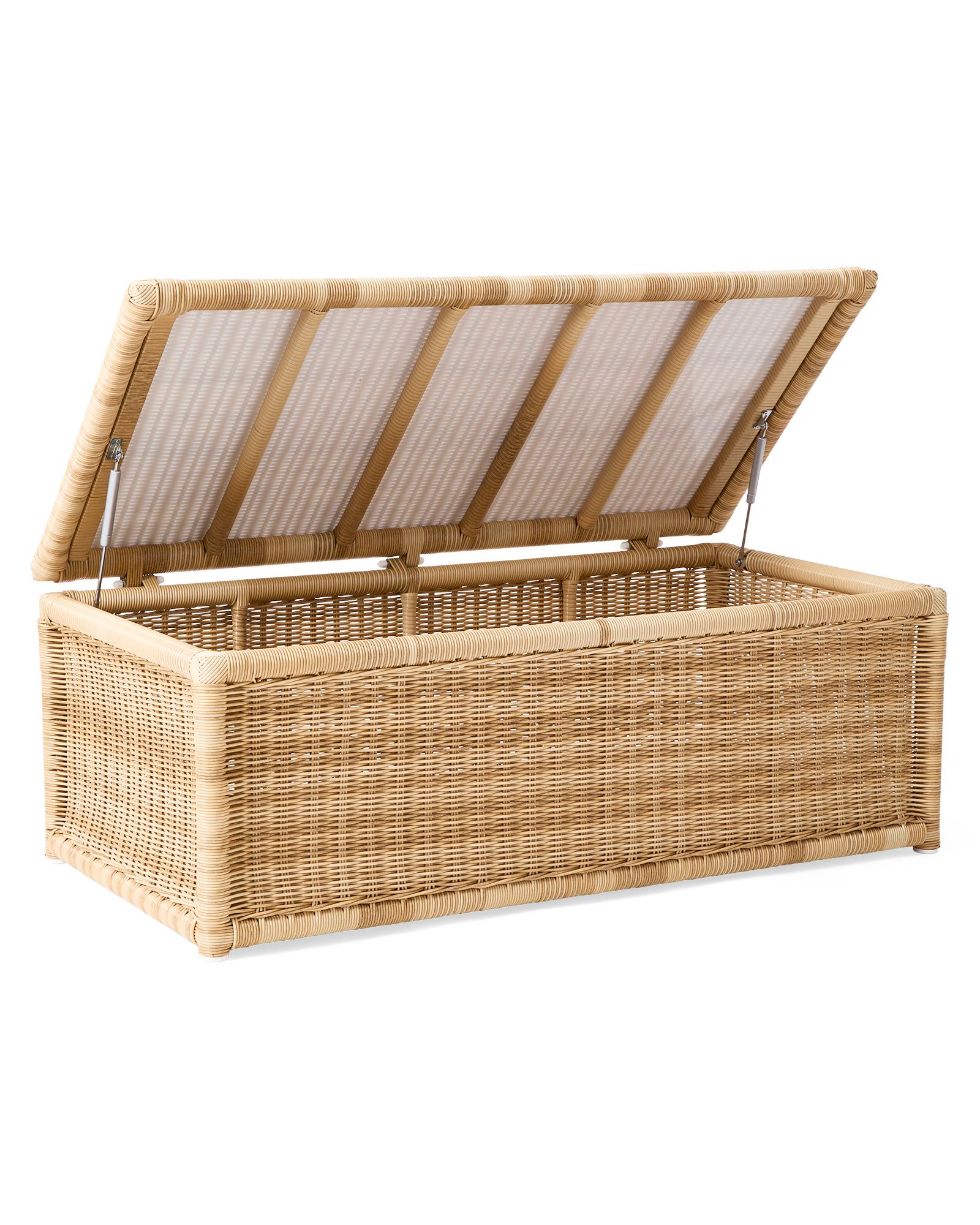 1262821-Outdoor-Storage-Trunk-Pacifica-Light-Dune-web-x0903-SH