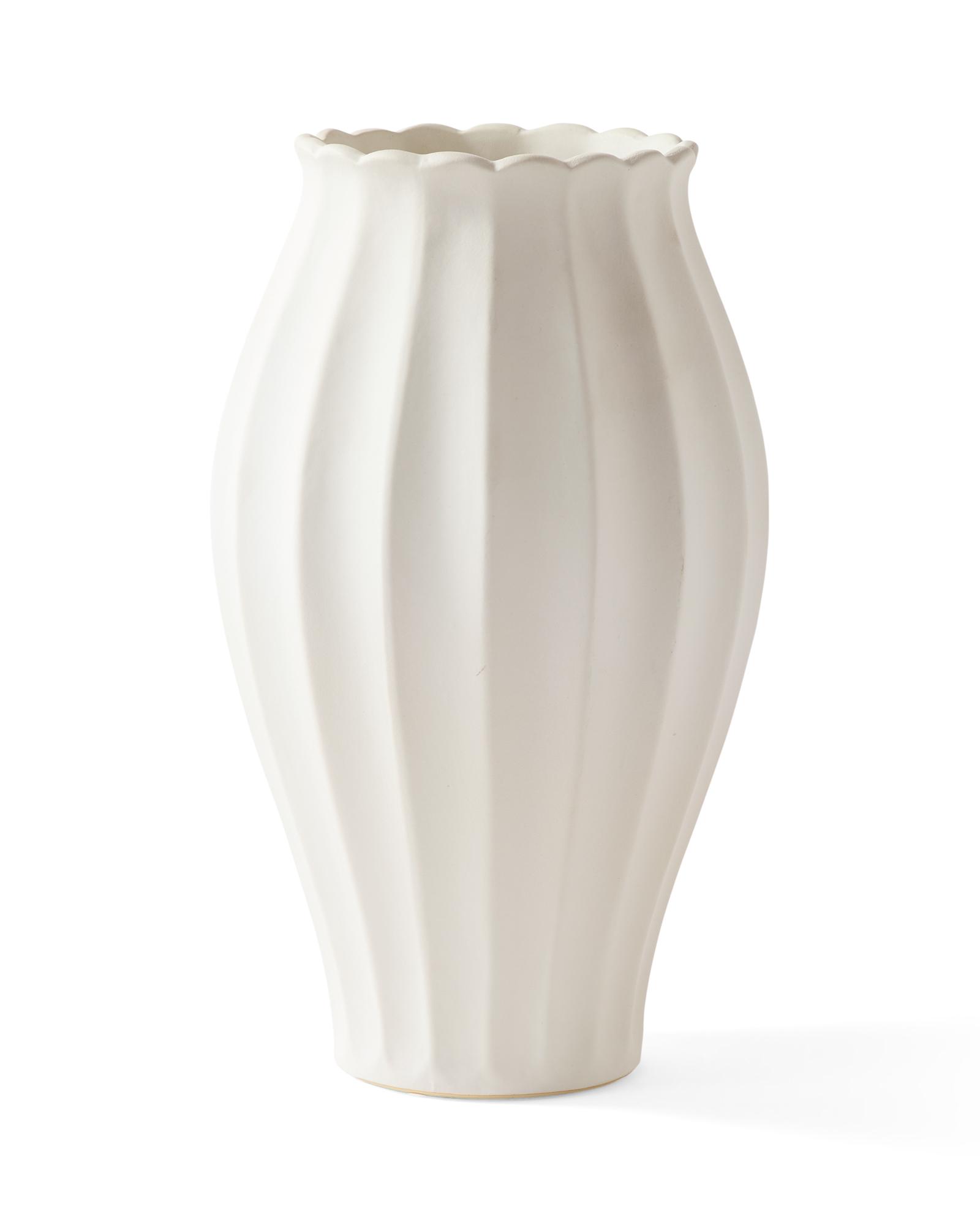 1336059-Decor-Vase-Primrose-Large-Matte-White-web-0573-SH