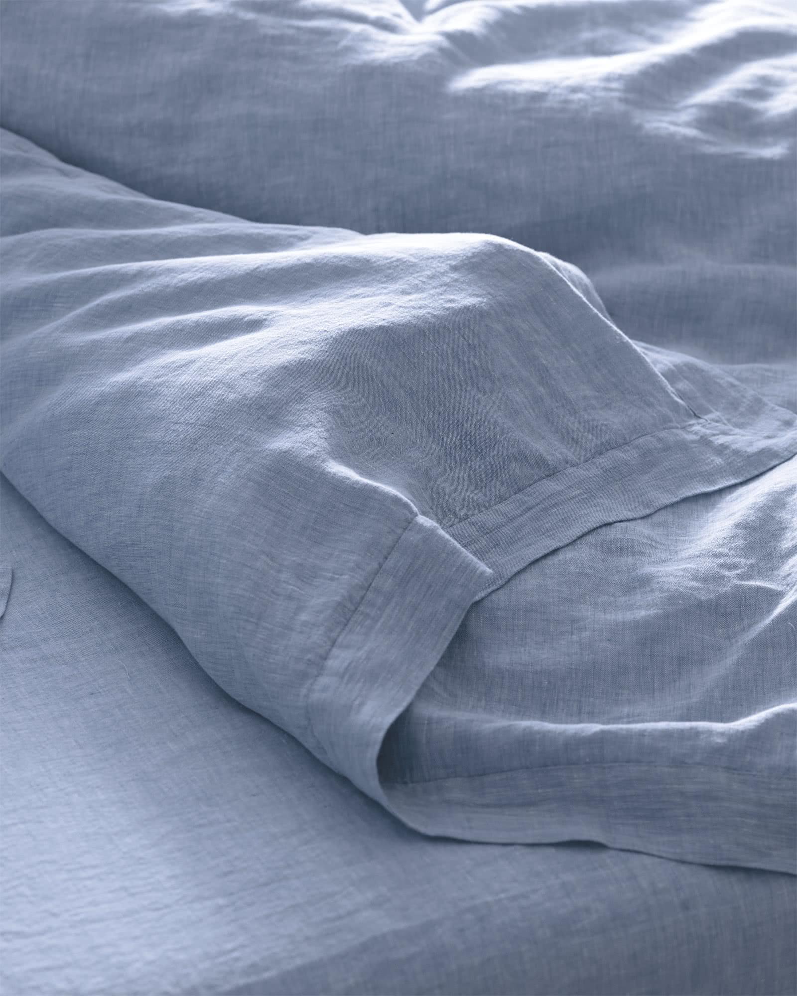 BR_Webster_Cavallo_Pillow_RDH-31648_Crop_BASE