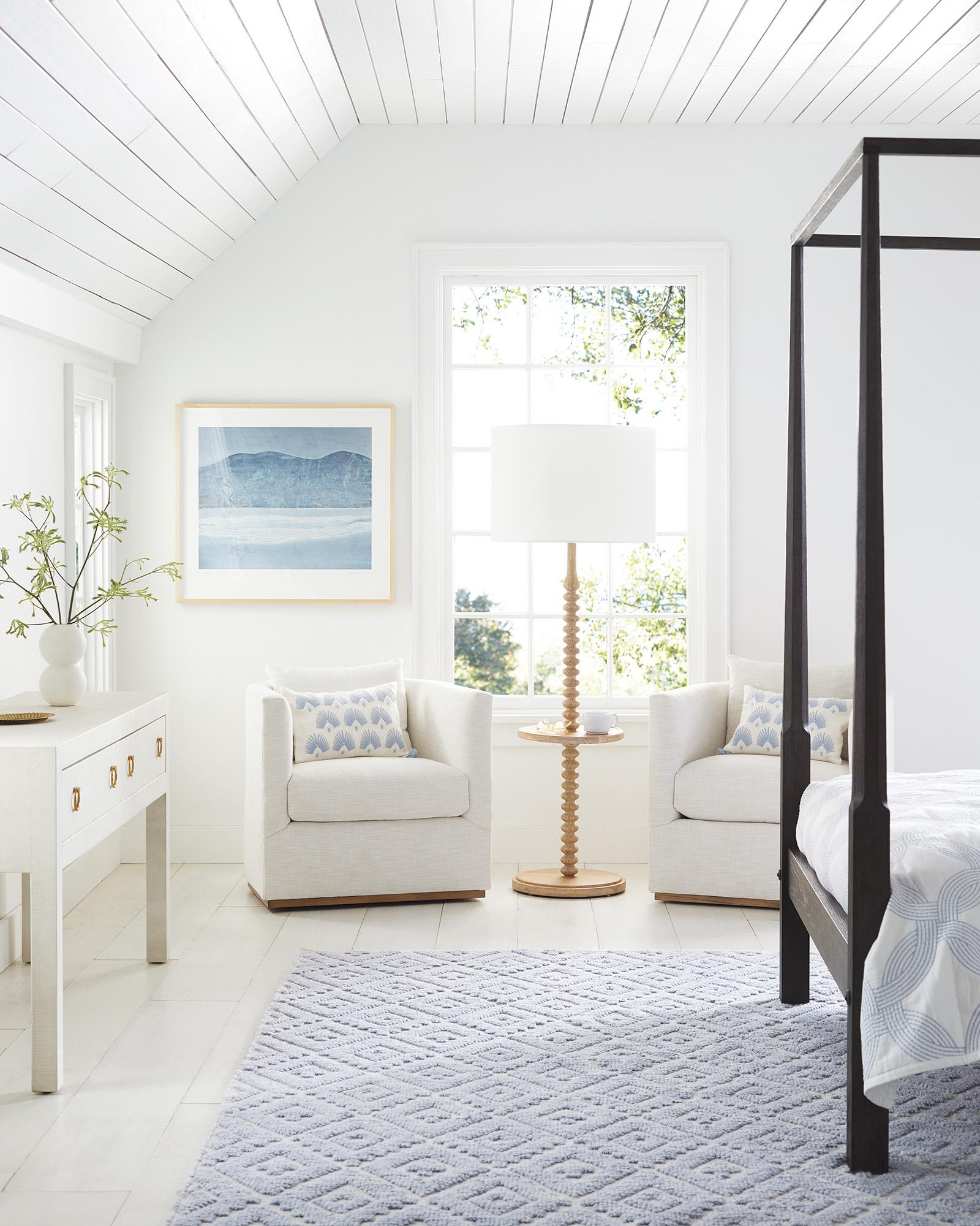 BR_Whitaker_Owens-0139_Crop_BASE