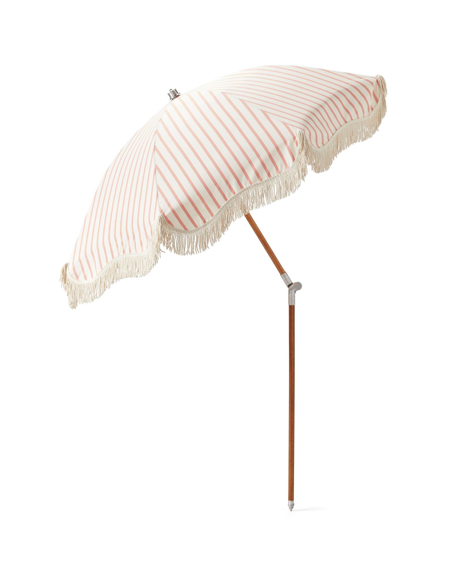 Beach_Umbrella_Tide_Stripe_Seashell_Angle_MJ_0072_Crop_SH