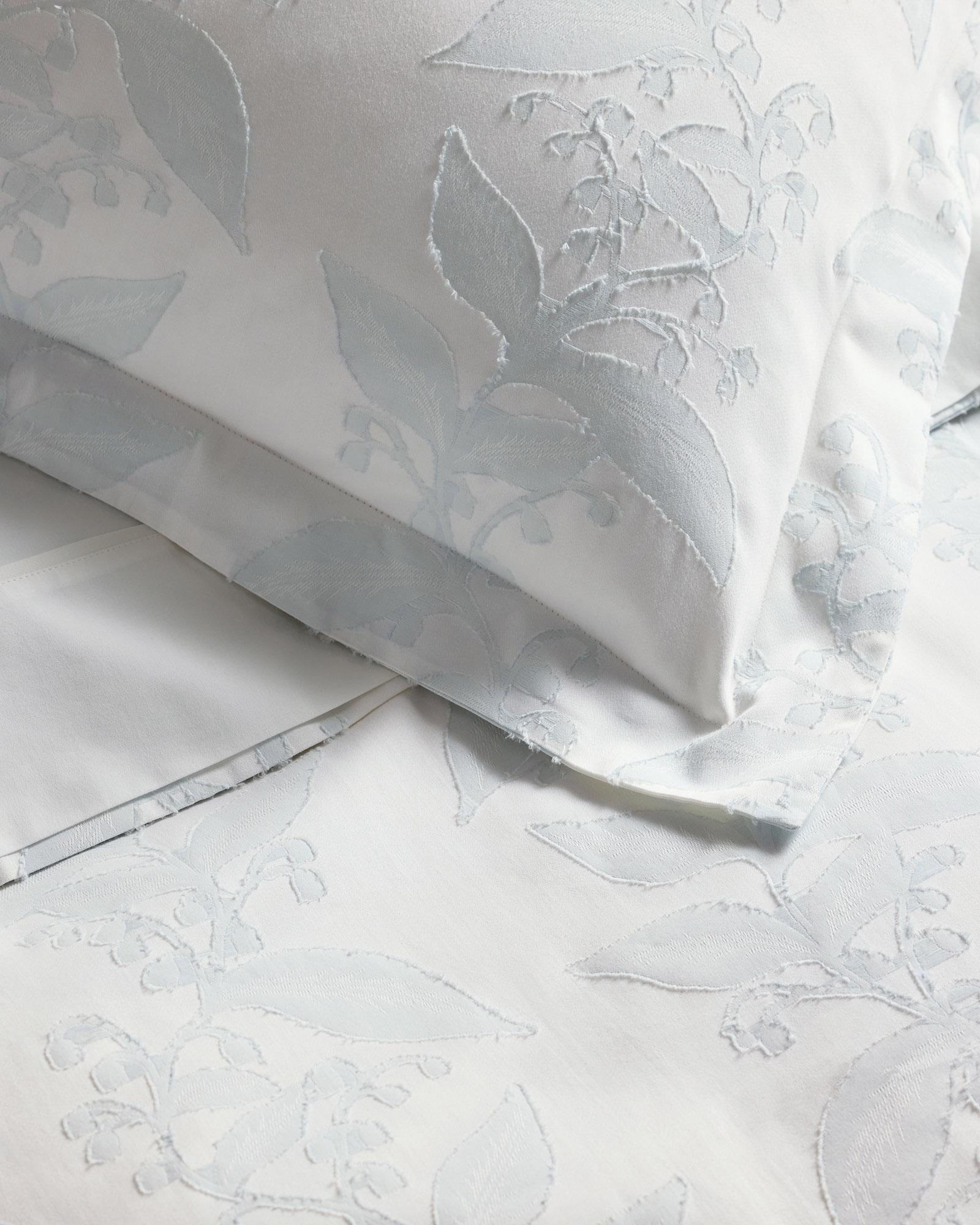 Bedding-Bundle-Sky-Blue-Lily-Valley-Jacquard-Duvet-Cover-Shams-brand ...