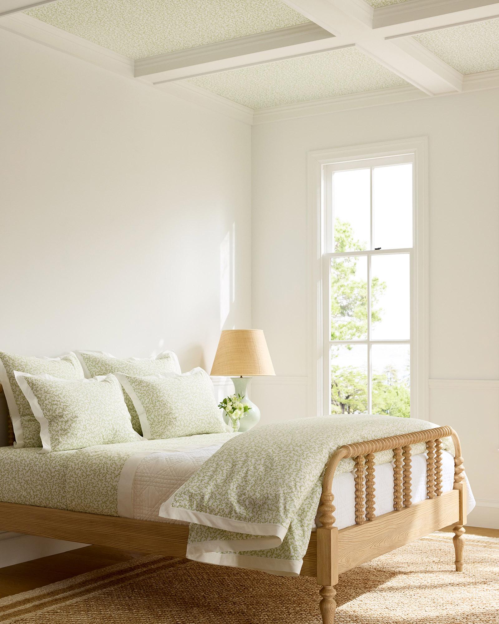 Bedroom-Pear-Green-Coral-Bedding-Kimbe-Wallpaper-Neutral-Webster-Bobbin ...
