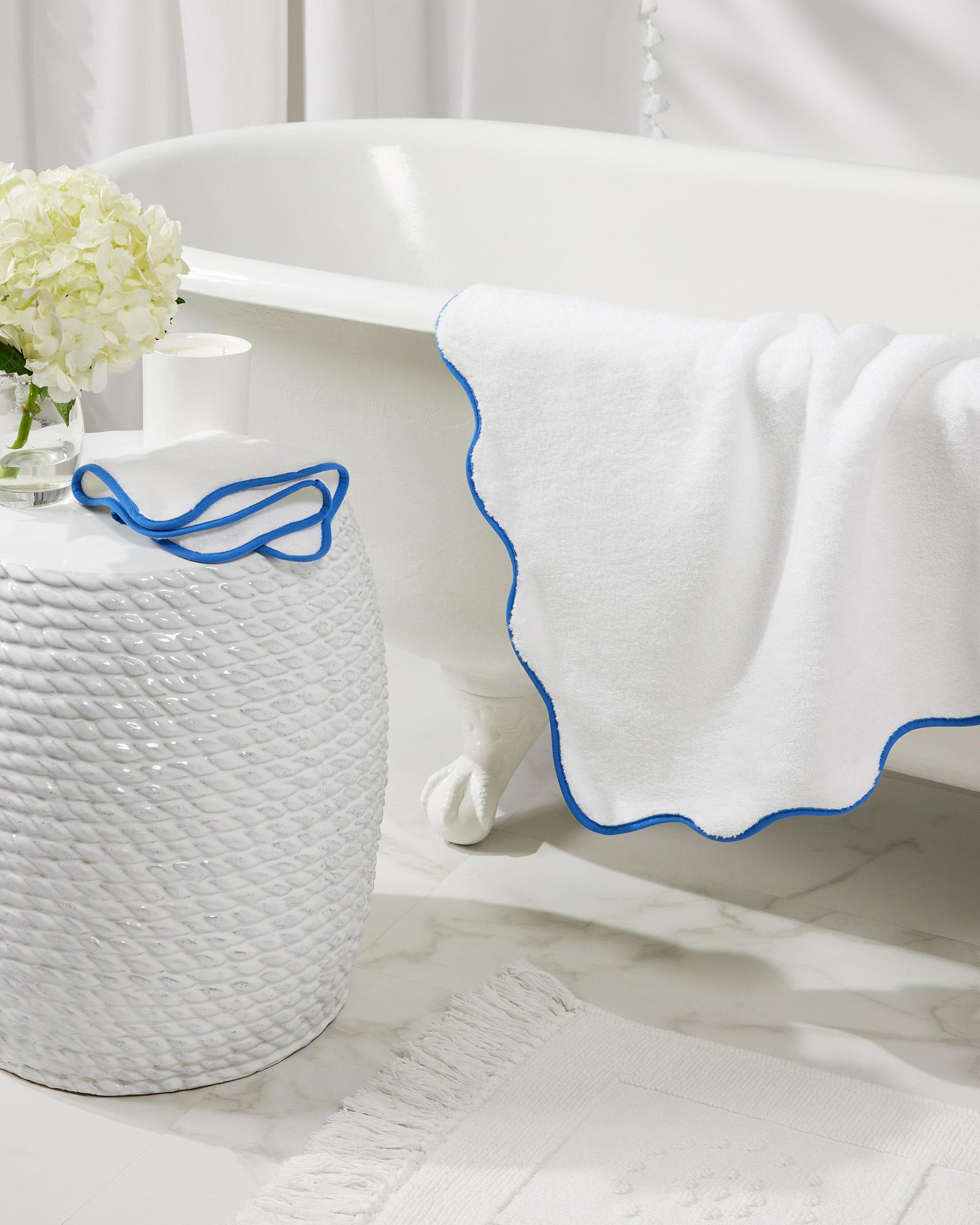 CAT_Bath_Wave_Towel-0662