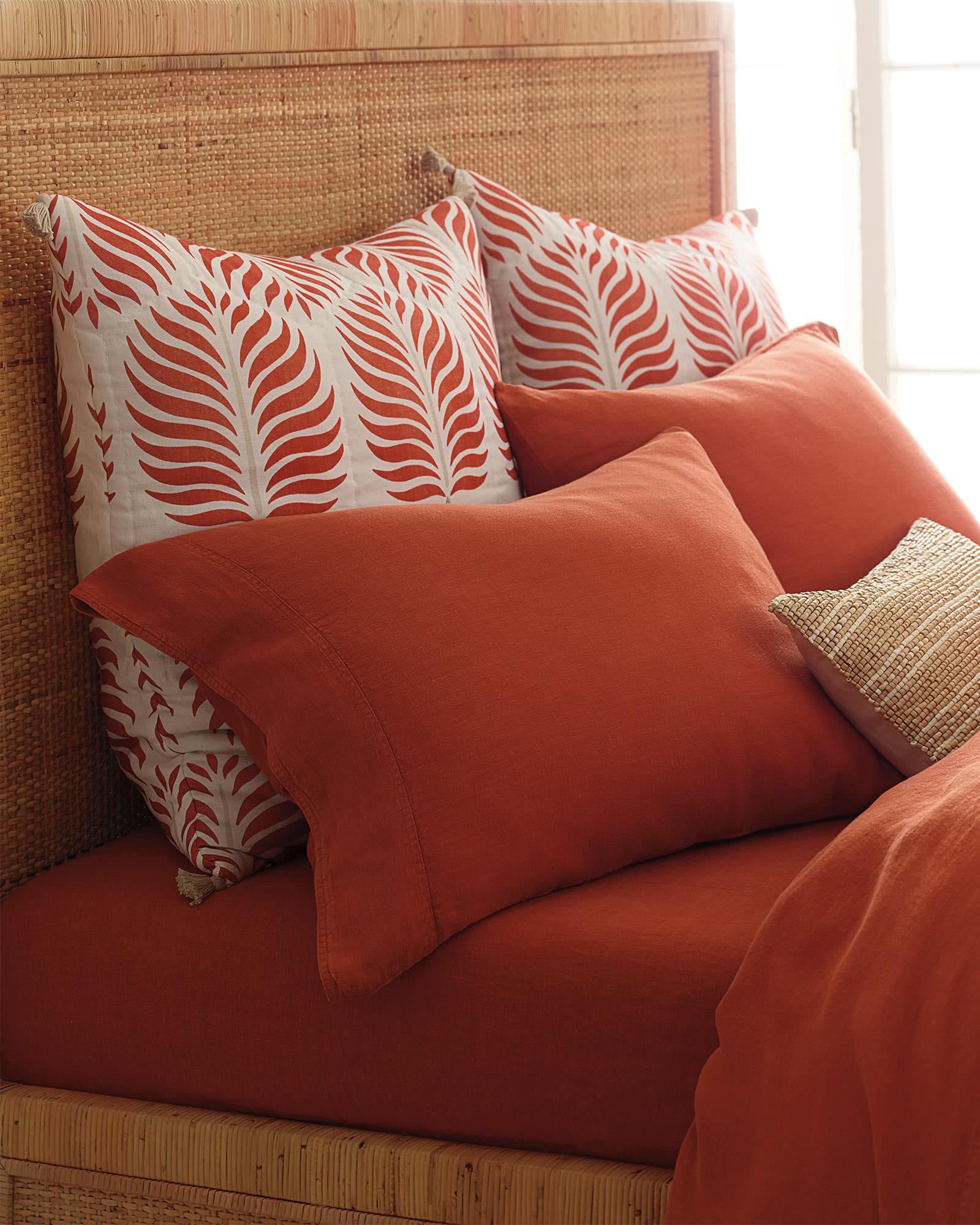 CAT_Bedding_Positano_Terra_Cotta_v2_0215x_Crop_BASE