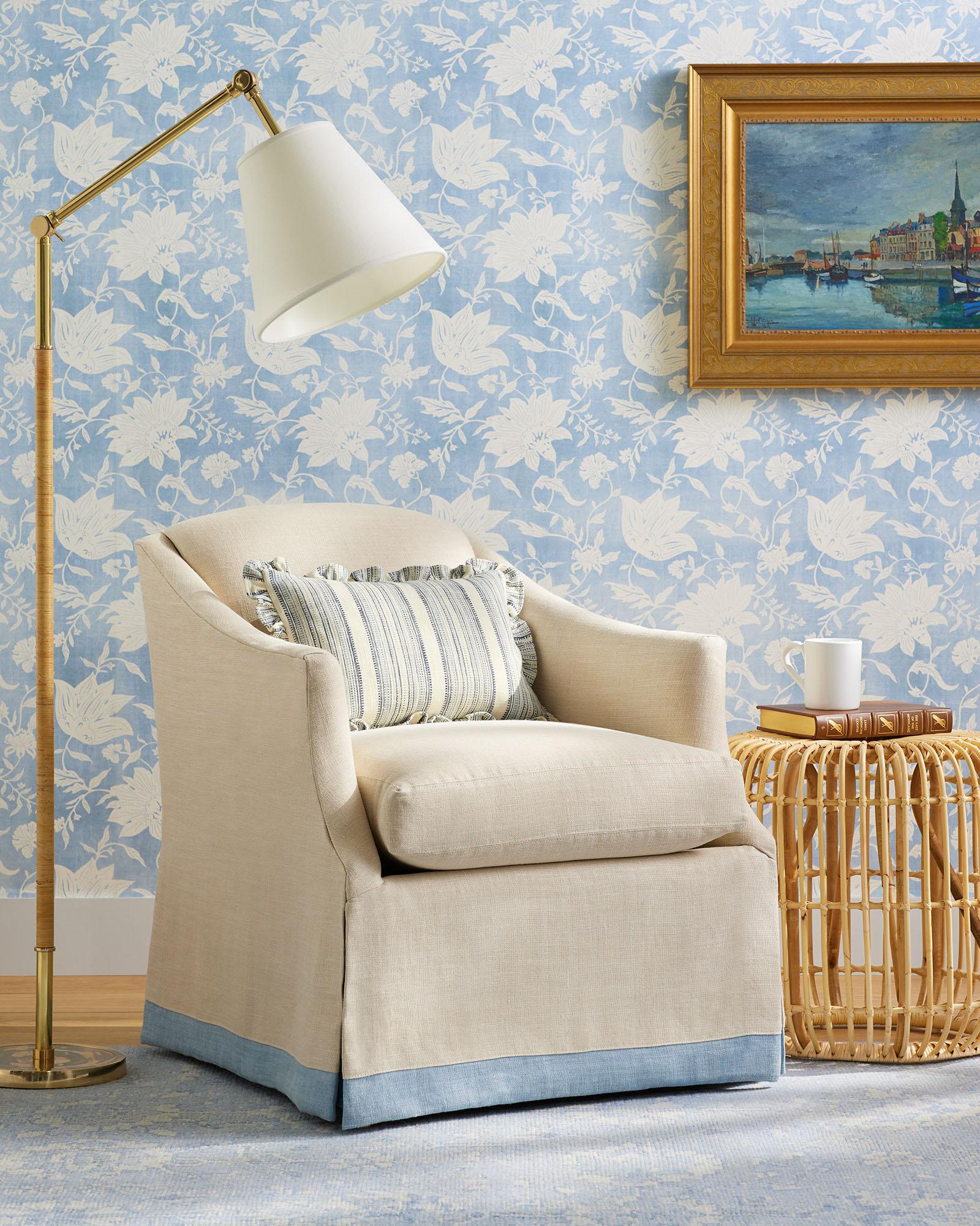 Hinsdale Swivel Chair in Washed Linen Chalk with Washed Linen Coastal ...