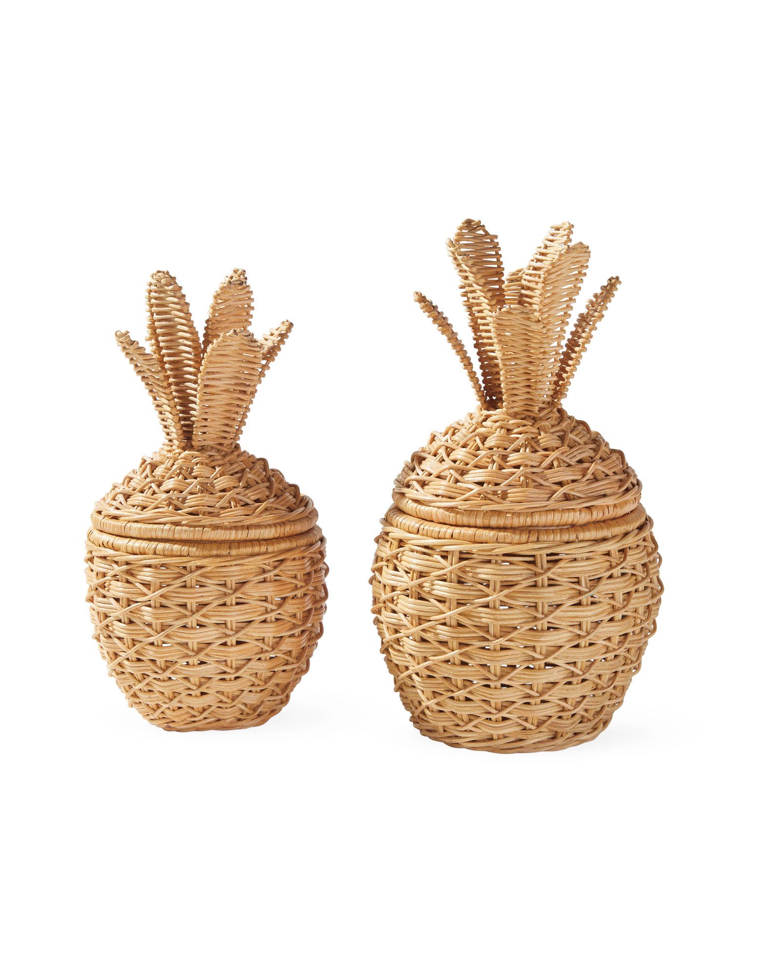 Dec_Acc_Wicker_Pineapple_Group_NK_3107_Crop_SH