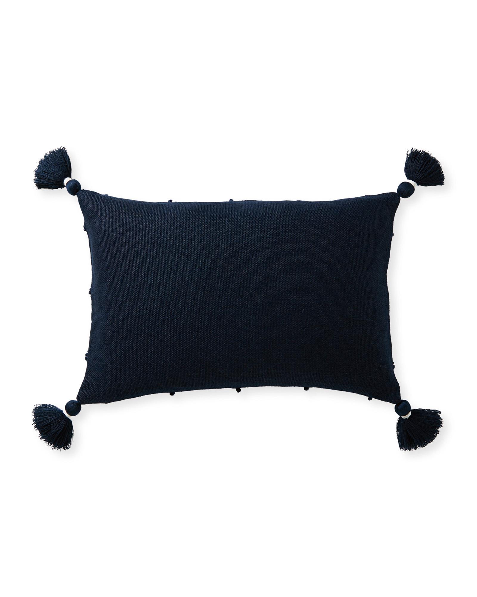 Dec_Pillow_Isora_12x18_Navy_Back_MV_0057_Crop_SH