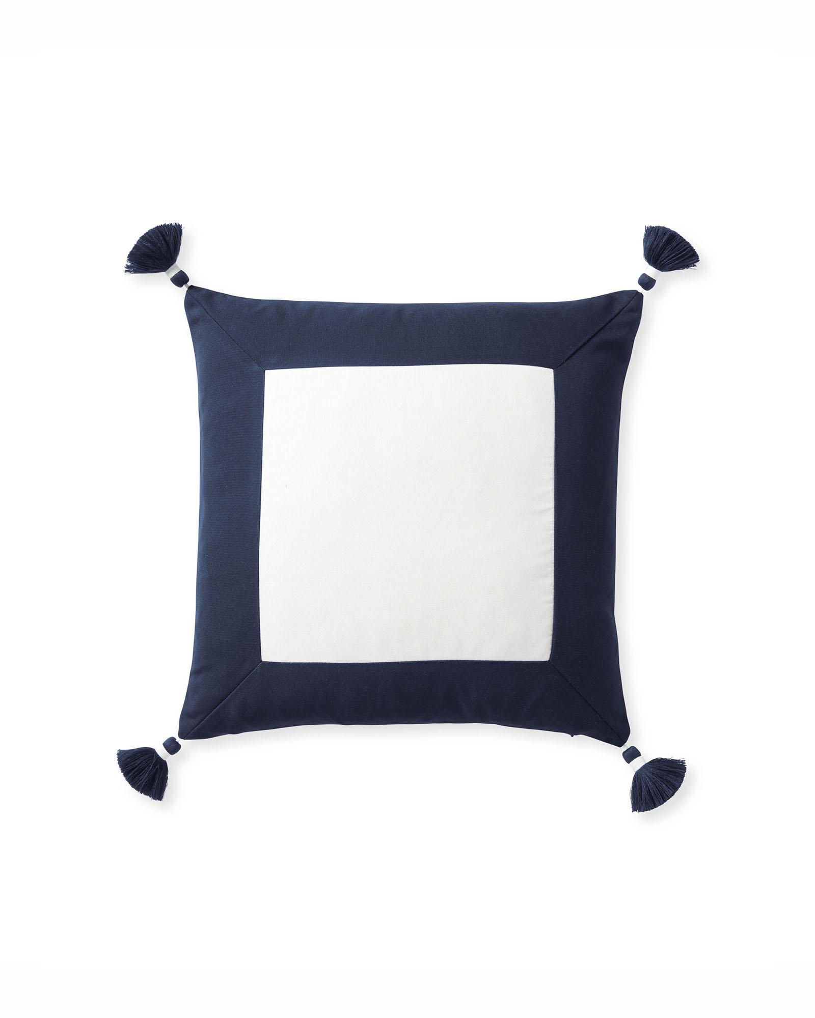 Dec_Pillow_Outdoor_Border_Frame_20x20_Navy_MJ_17334_Crop_SH