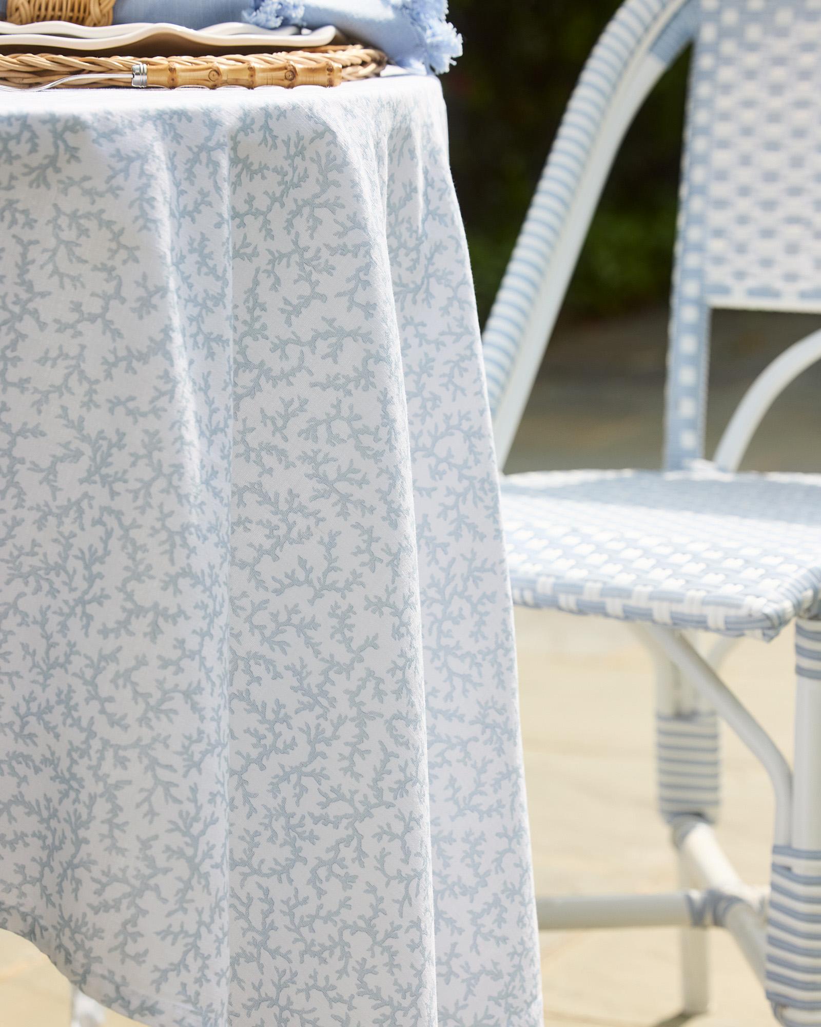 Dining-Tabletop-Blue-Tablecloth-Kimbe-Coral-brand-xC6A0599_CV1