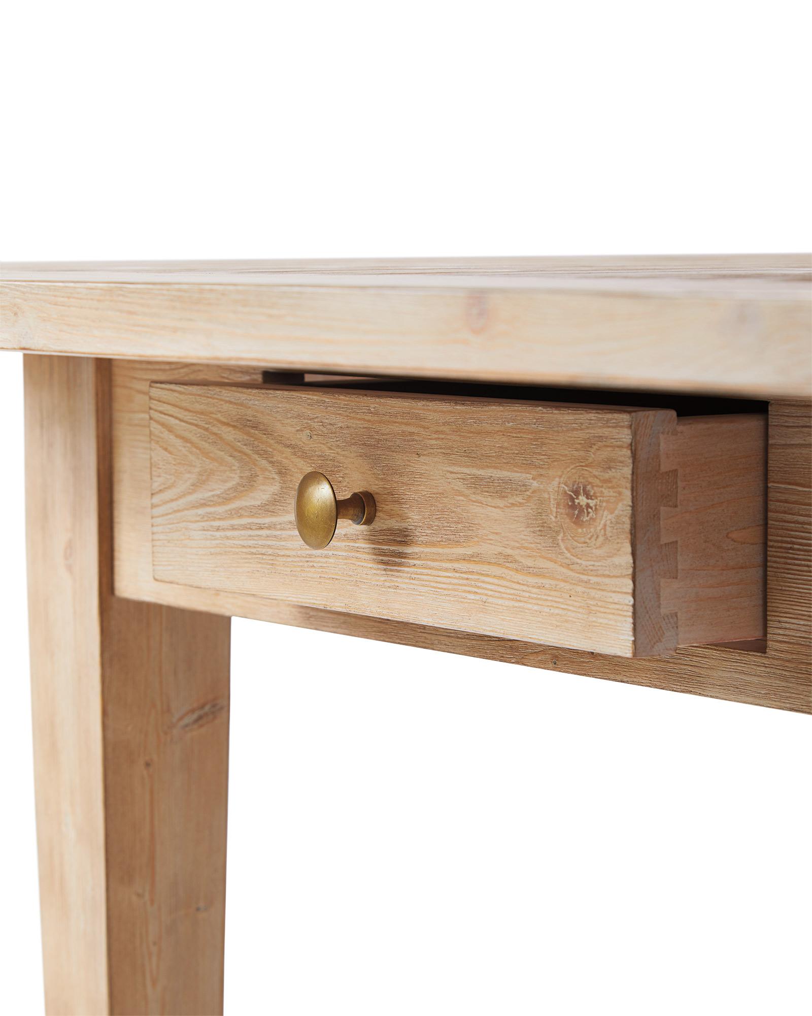 Furn_Beach_House_Expandable_Dining_Table_Sun_Bleached_Pine_Detail2_MV ...