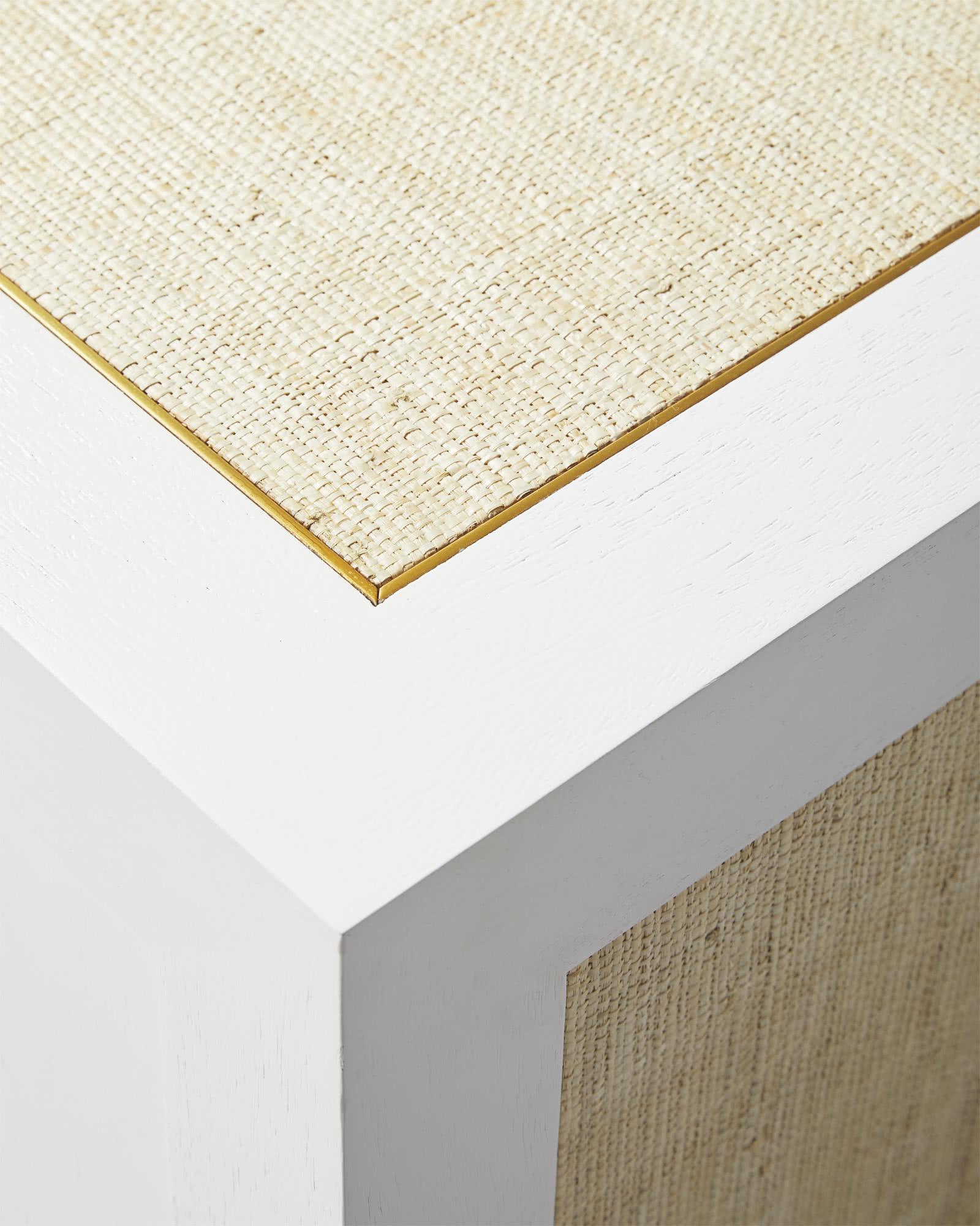 Furn_Mercer_Cosole_White_Detail1_MV_0082_Crop_BASE