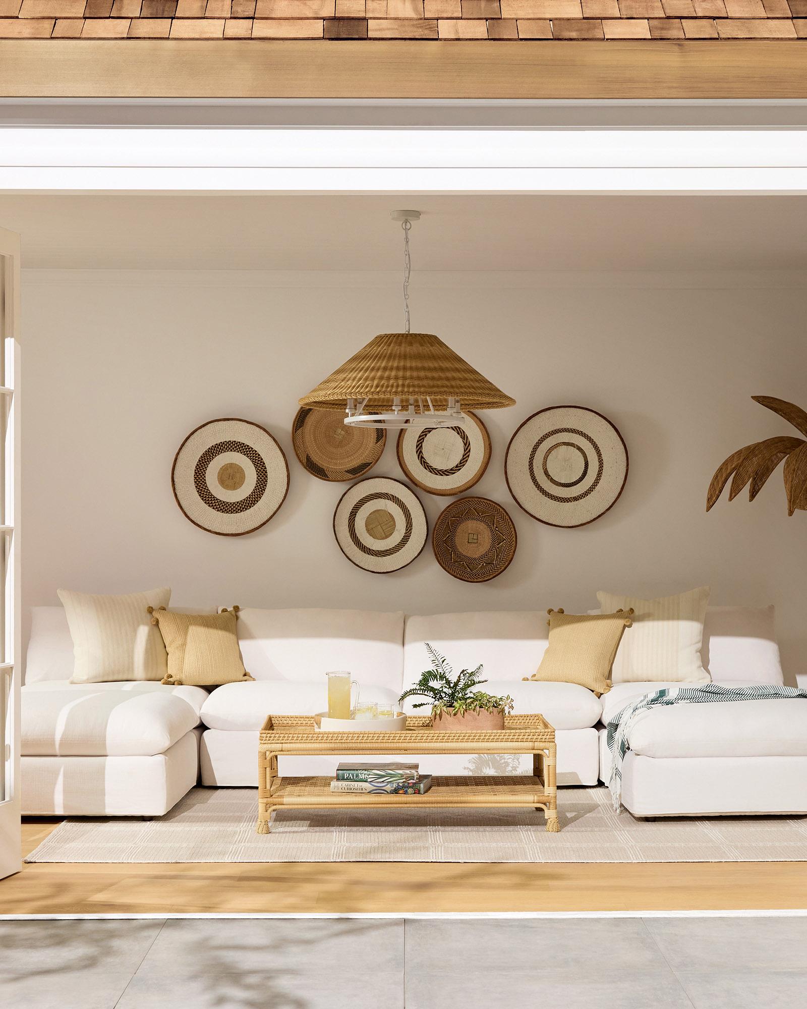 Indoor-Outdoor-Living-Room-Neutral-White-Modular-Hampton-U-Chaise ...