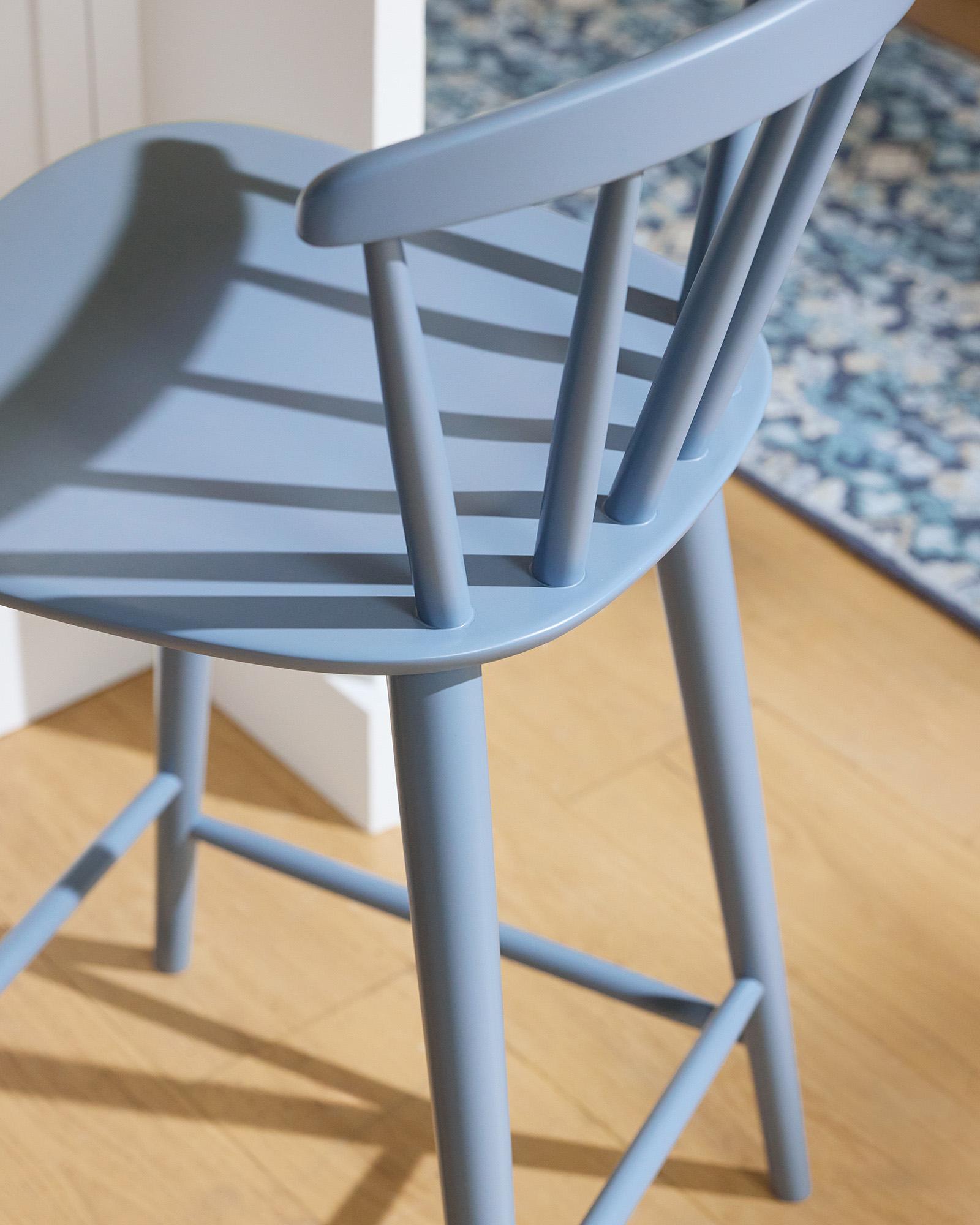 Kitchen-Counter-Stools-Blue-Carter-brand-xC6A3996_CV1