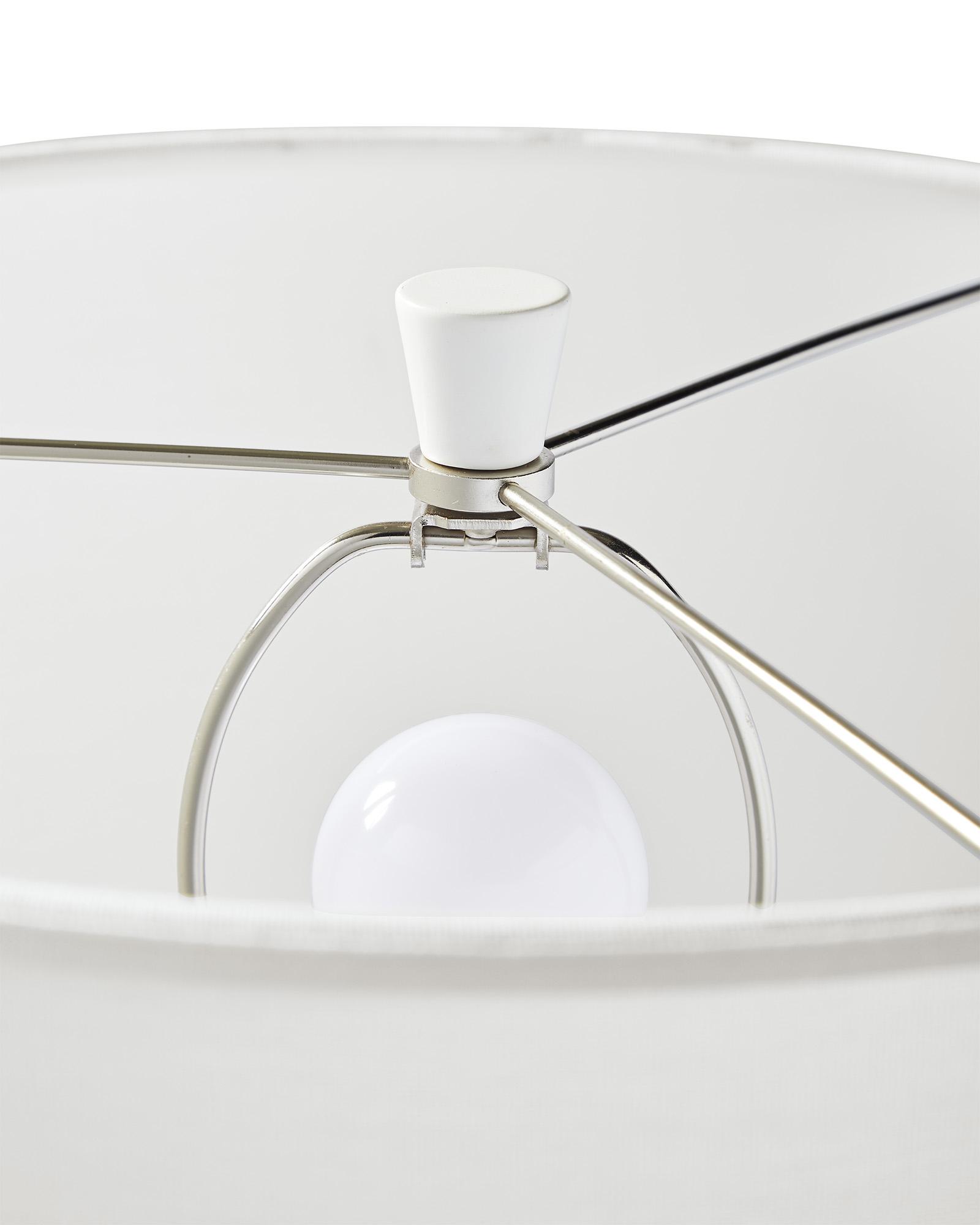 Lighting_Brighton_Table_Lamp_Large_Detail_MV_OL