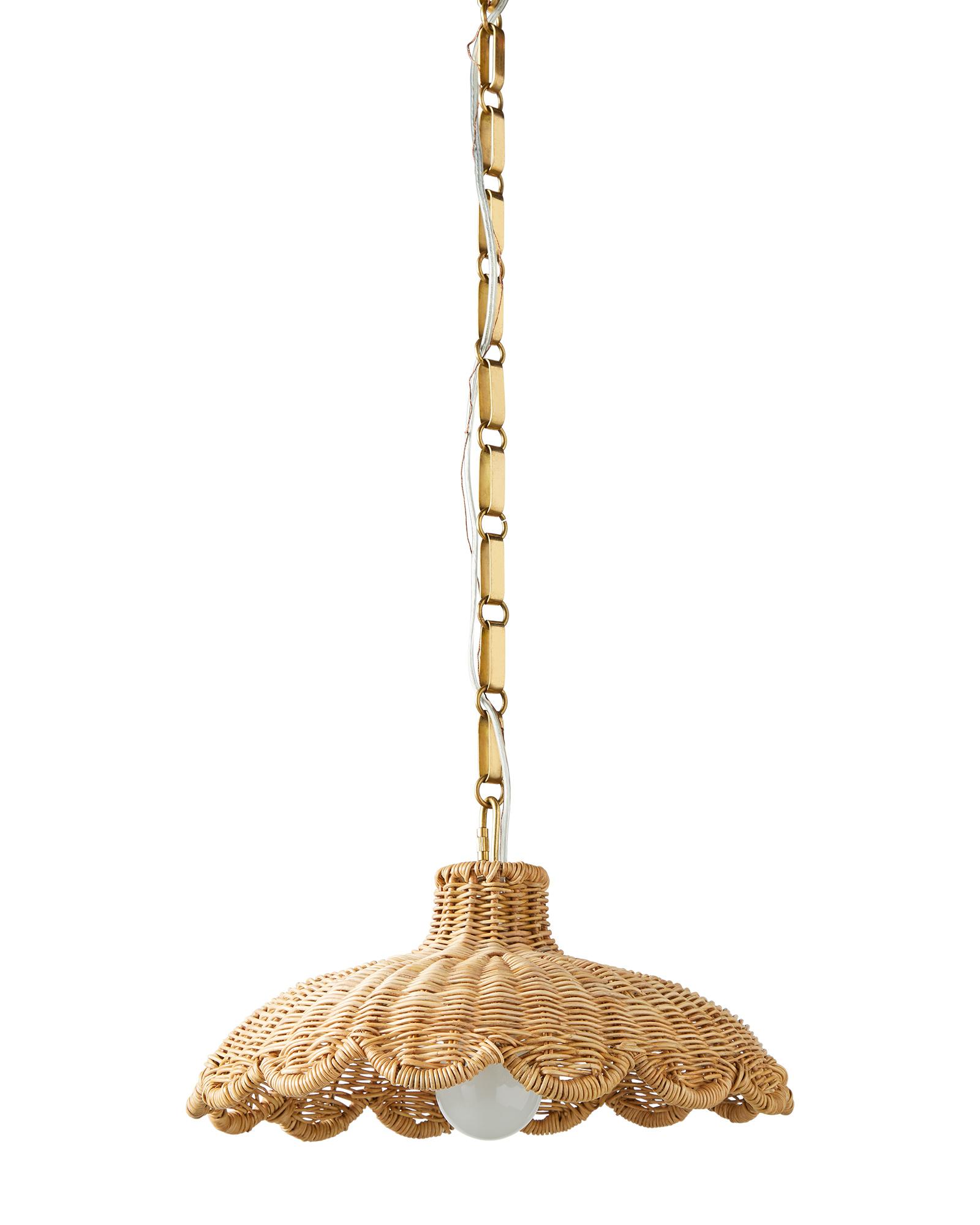 Lighting_Scallop_Pendant_Small_Natural_NEW_ANGLE_MV_0226_BASE