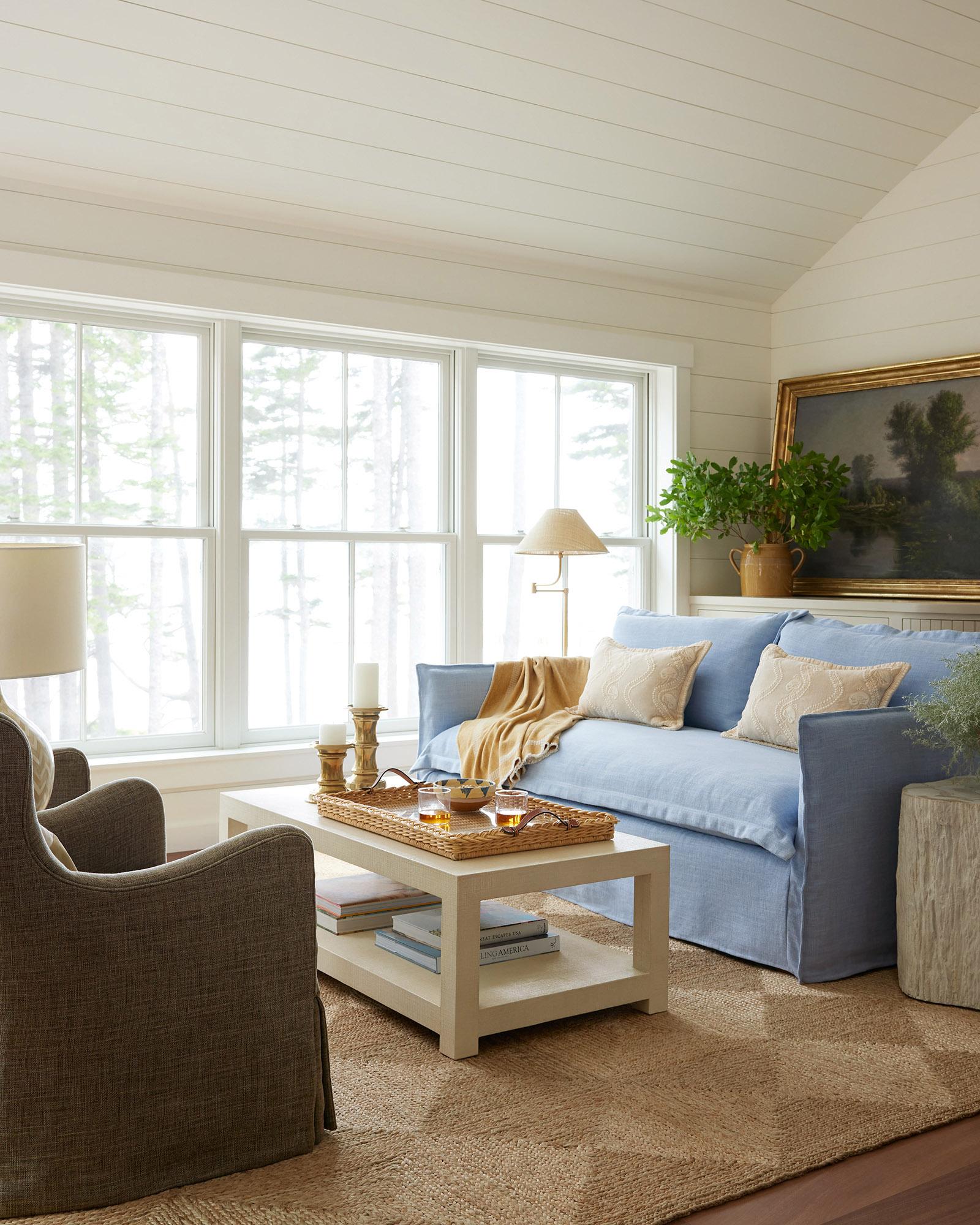 Living-Room-Neutral-Blue-Beach-House-Slipcovered-Sofa-brand-x0589_CV1