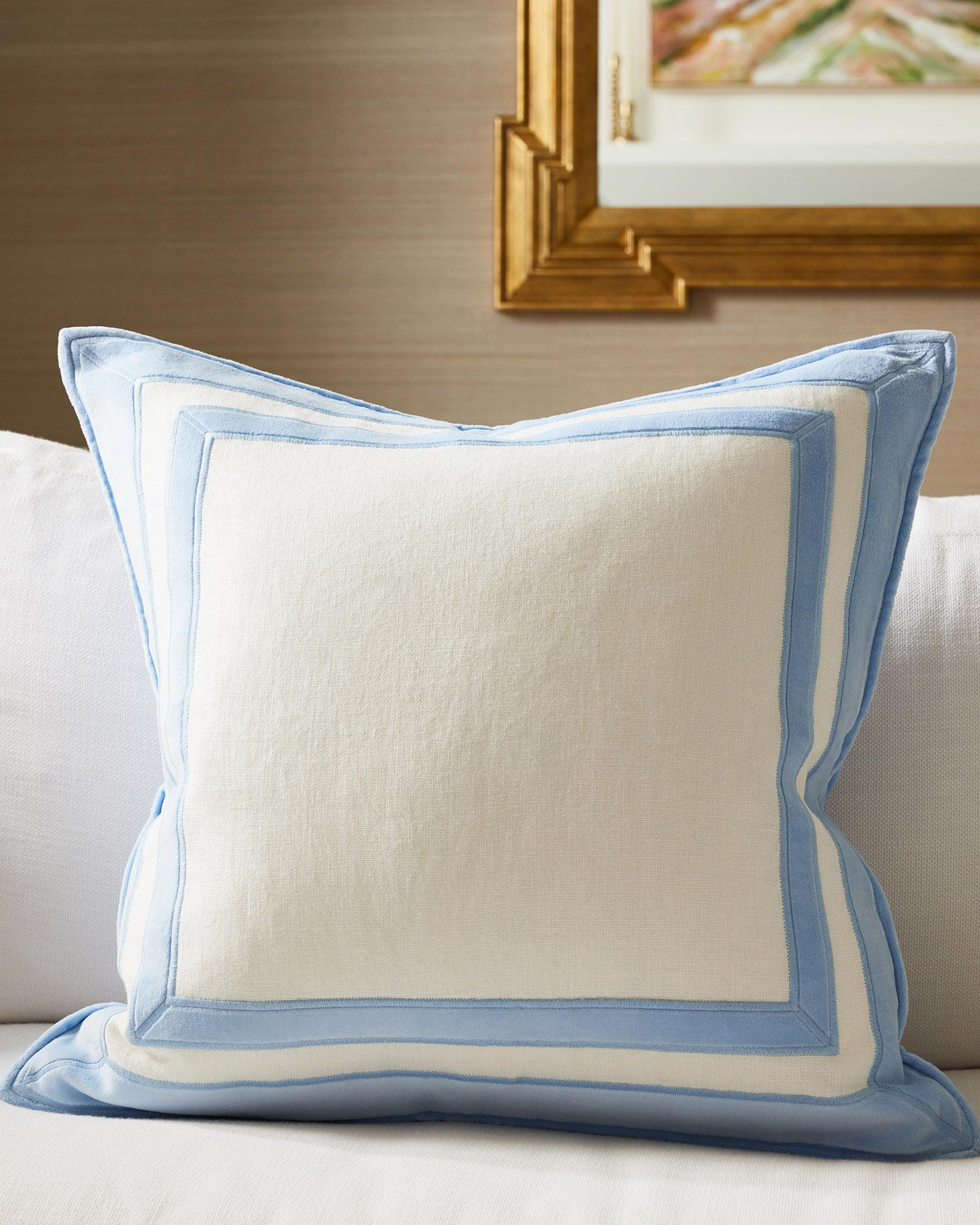 Pillow-Cover-Coastal-Hydrangea-Blue-Velvet-Linen-Waverly-brand-x0329_CV1