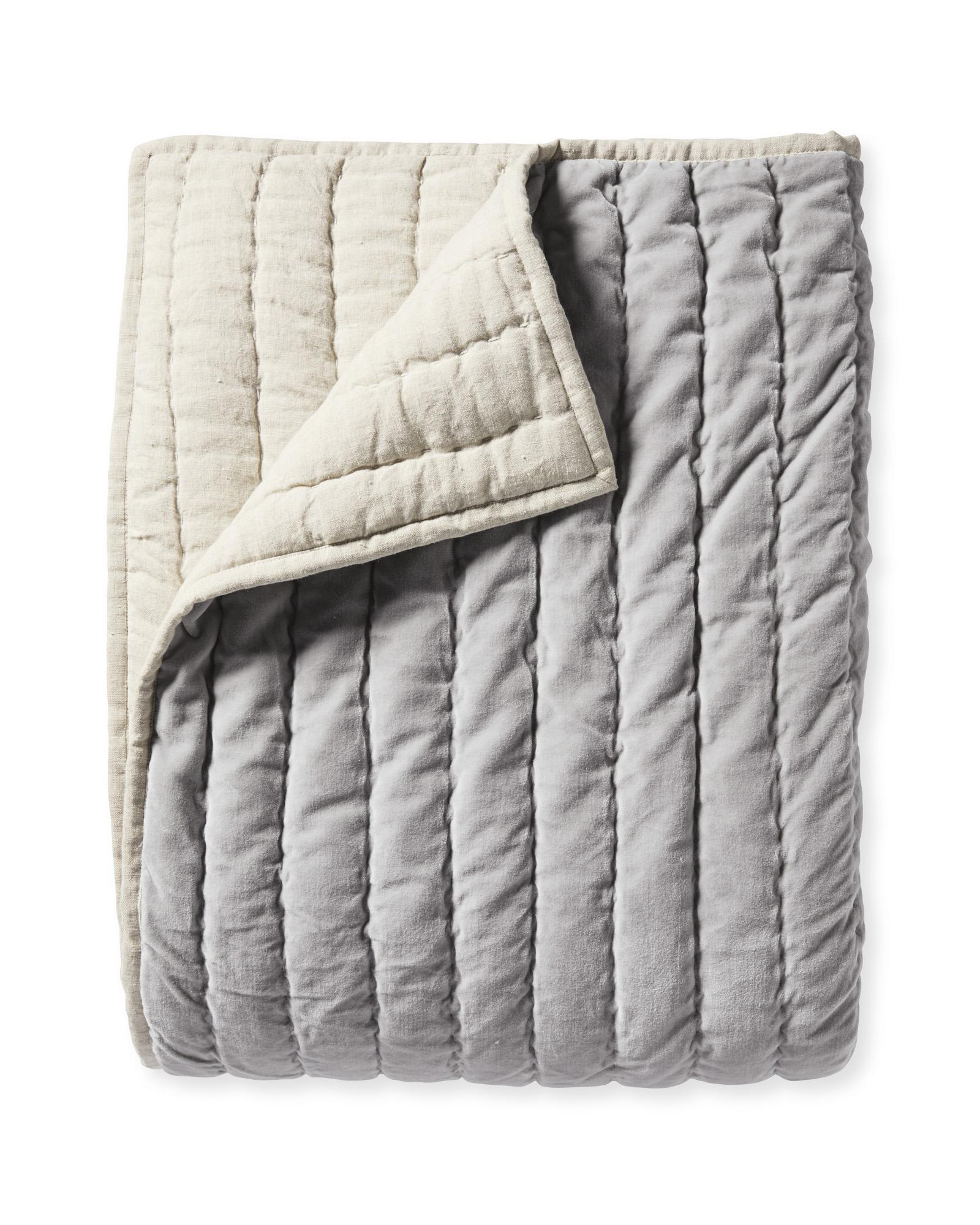 Quilt_Delwood_Velvet_Fog_Fold_MV_0327_Crop_SH