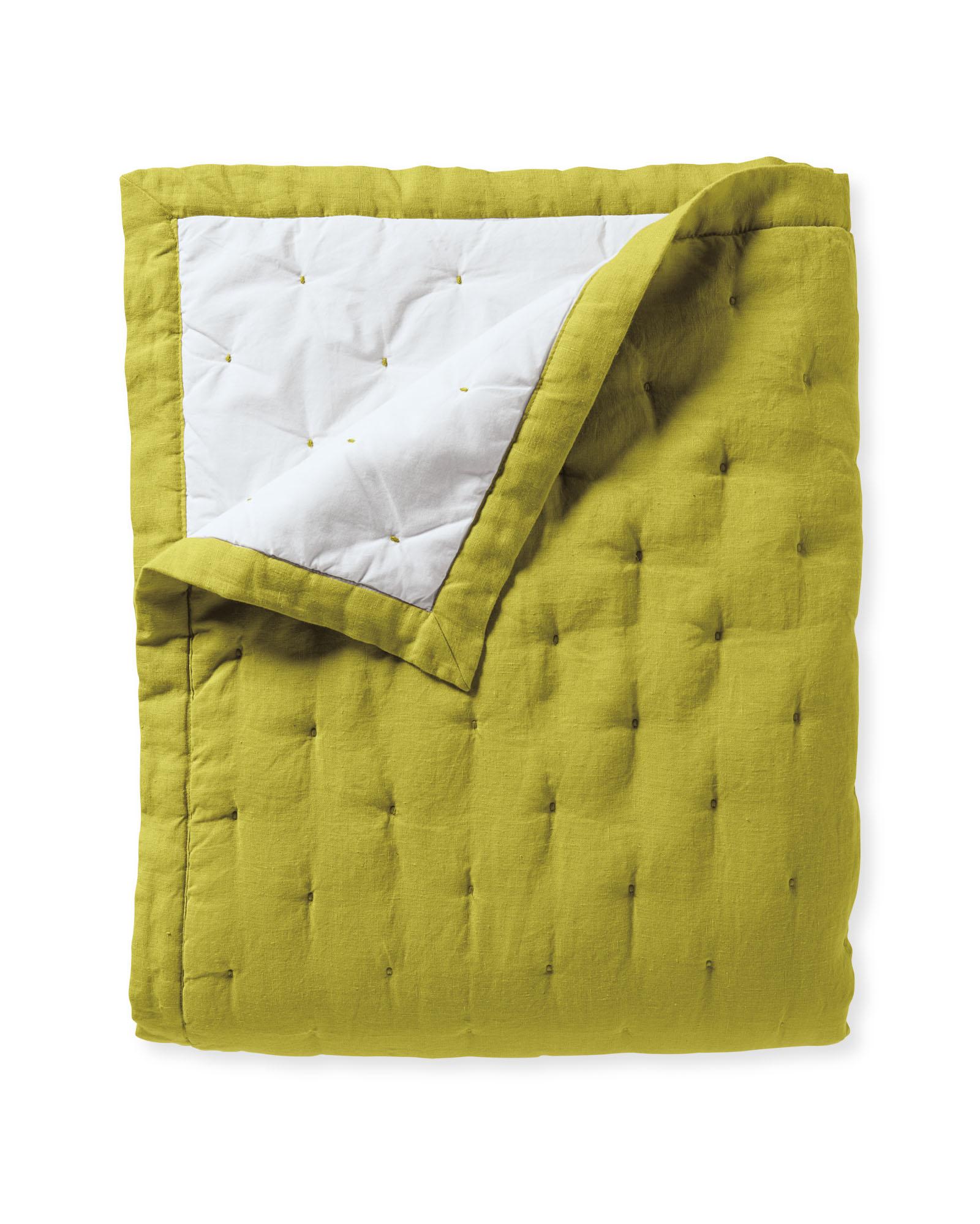 Quilt_Sutter_Chartruese_Fold_MV_0198_Crop_SH