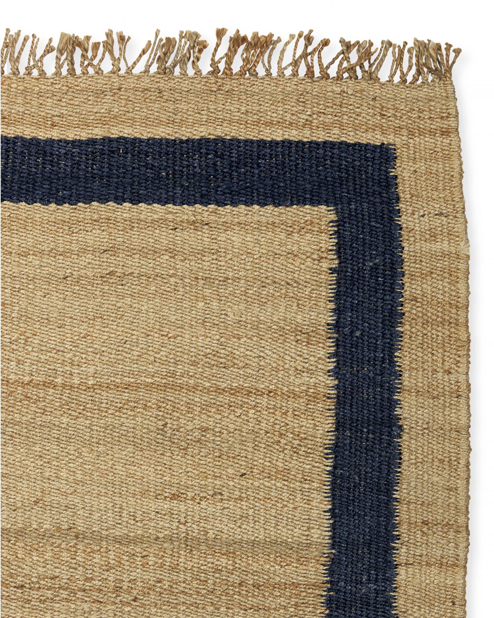 Rug_Jute_Border_8x10_Navy_Detail_MV_0289_Crop_SH