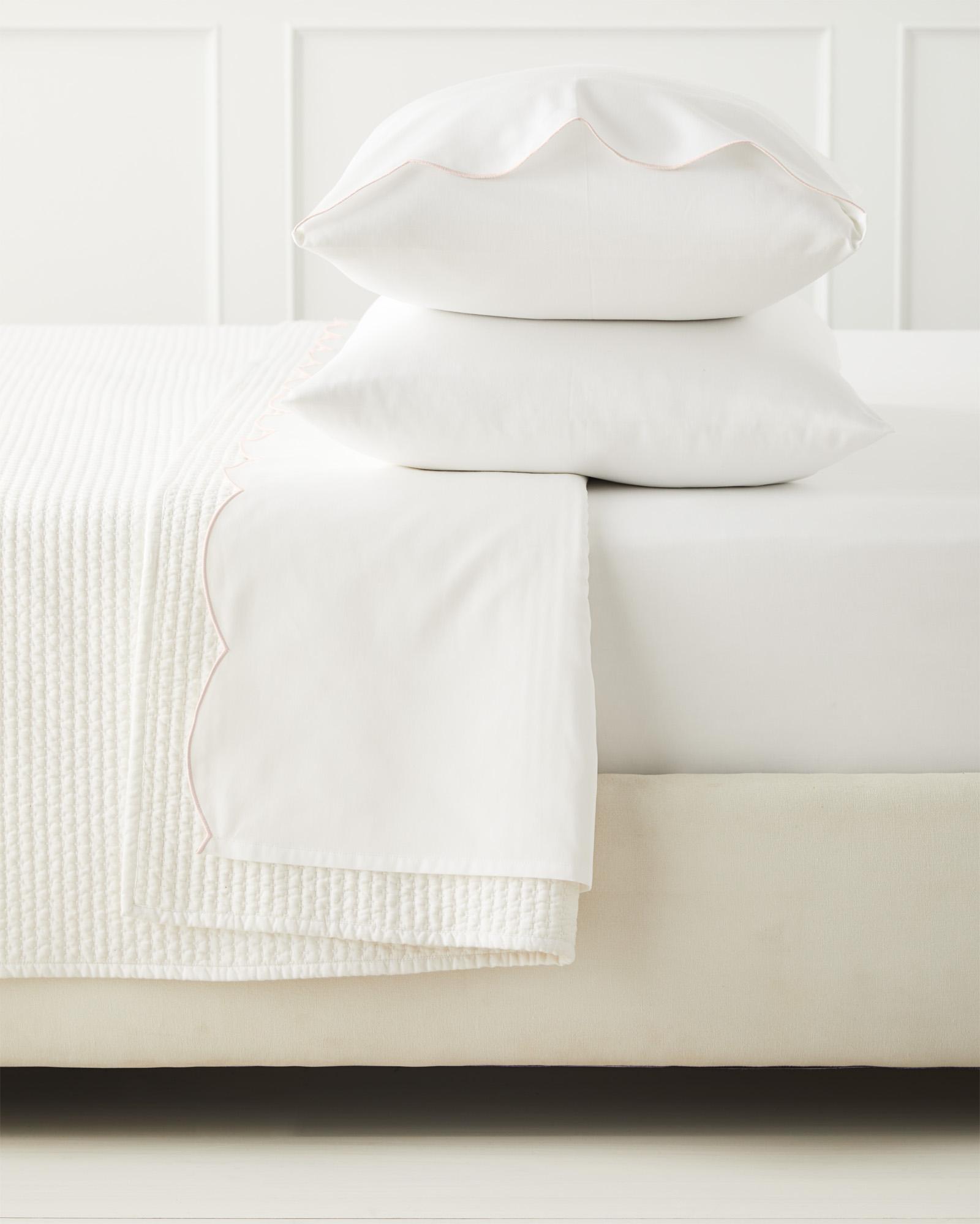 Sheet_Set_Scallop_Pink_Sand_MV_0550_Crop_BASE