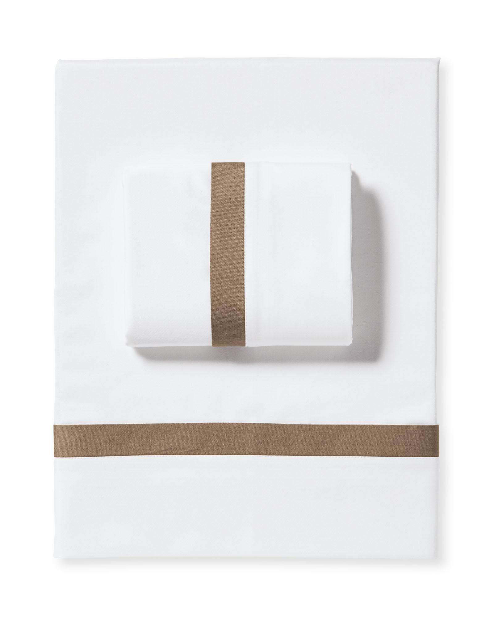 Sheet_Stack_Border_Frame_Mink_TS_0619_Crop_SH