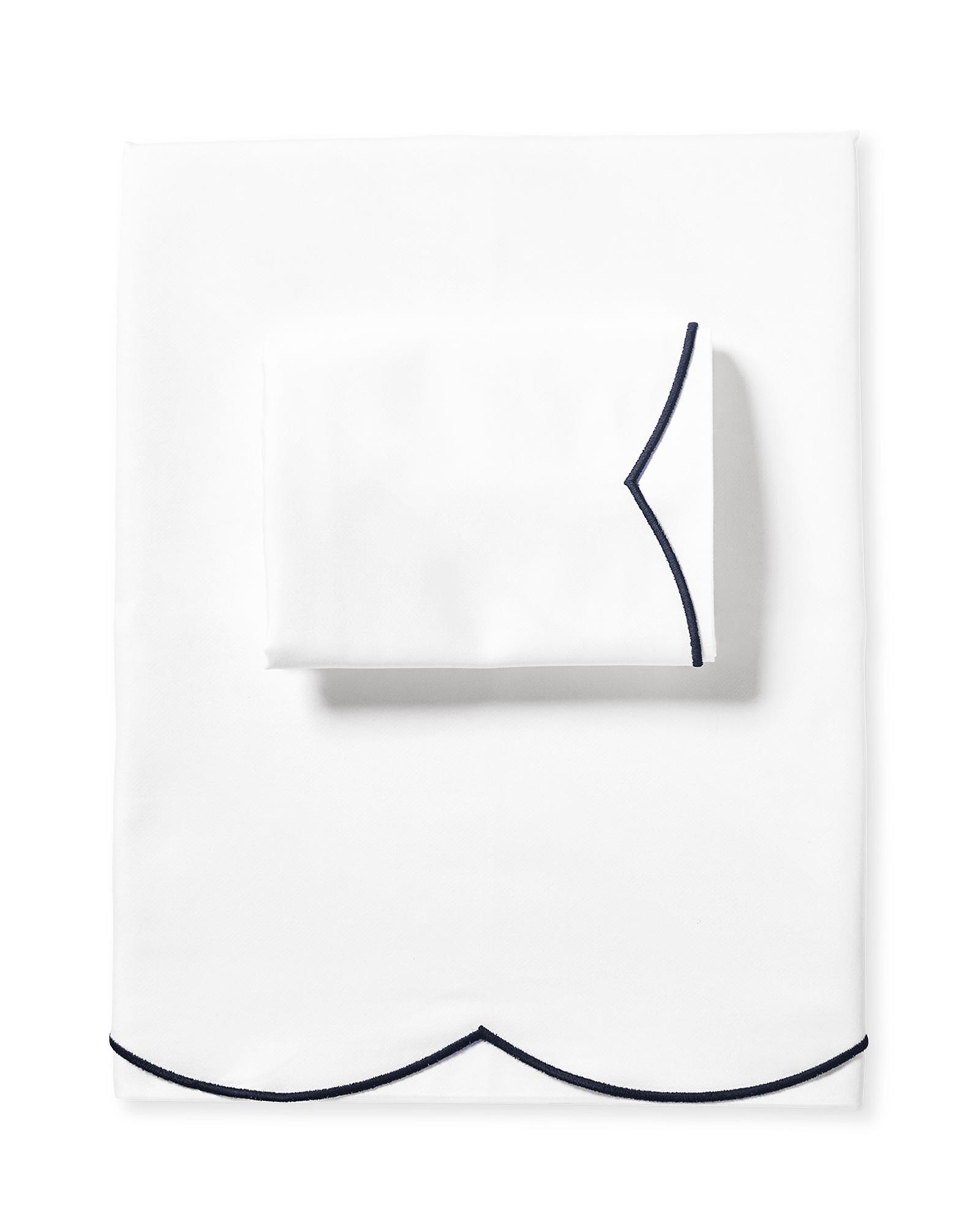 Scallop Sateen Sheet Set