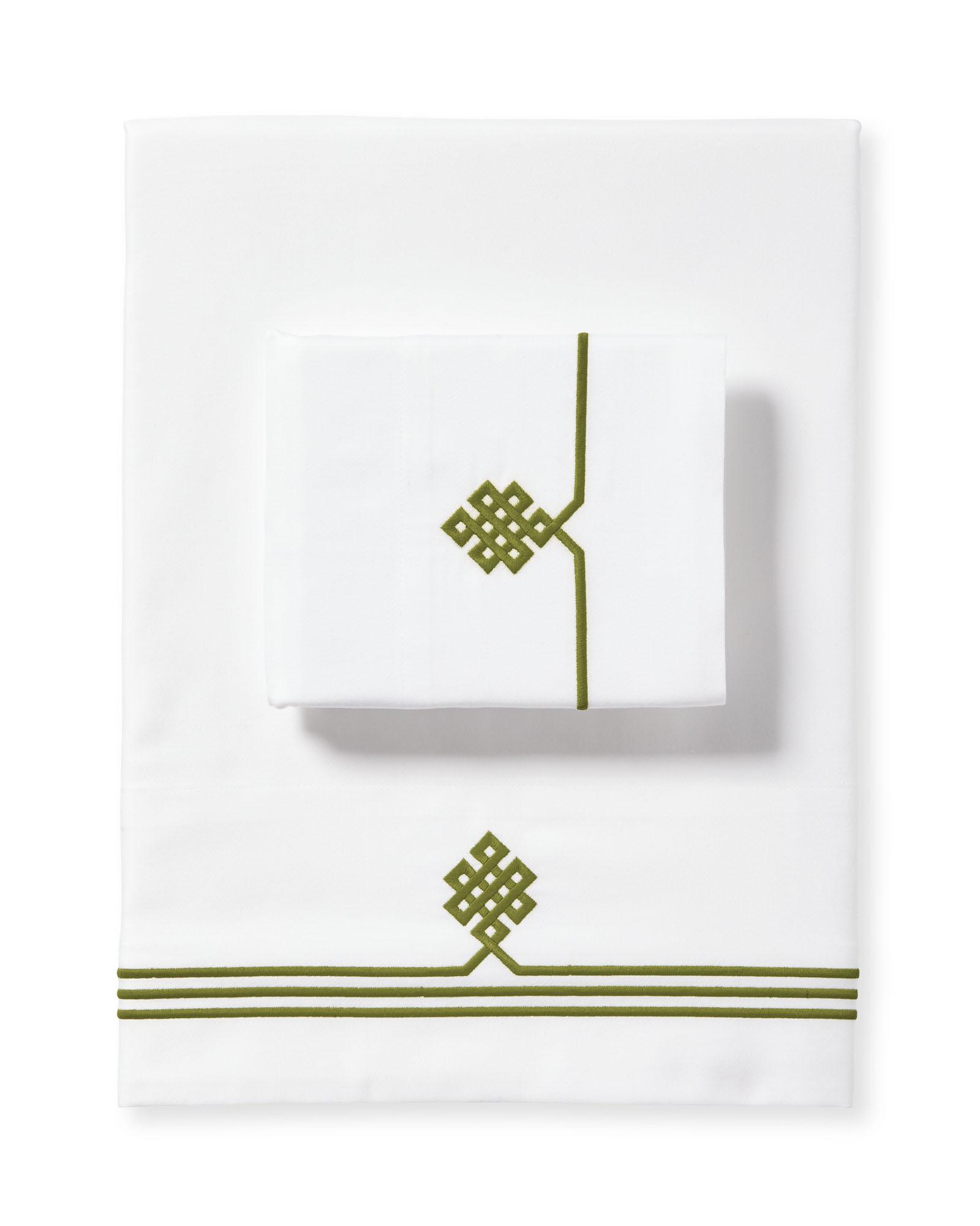 Sheet_Stack_Soho_Grove_MJ_4120_Crop_SH