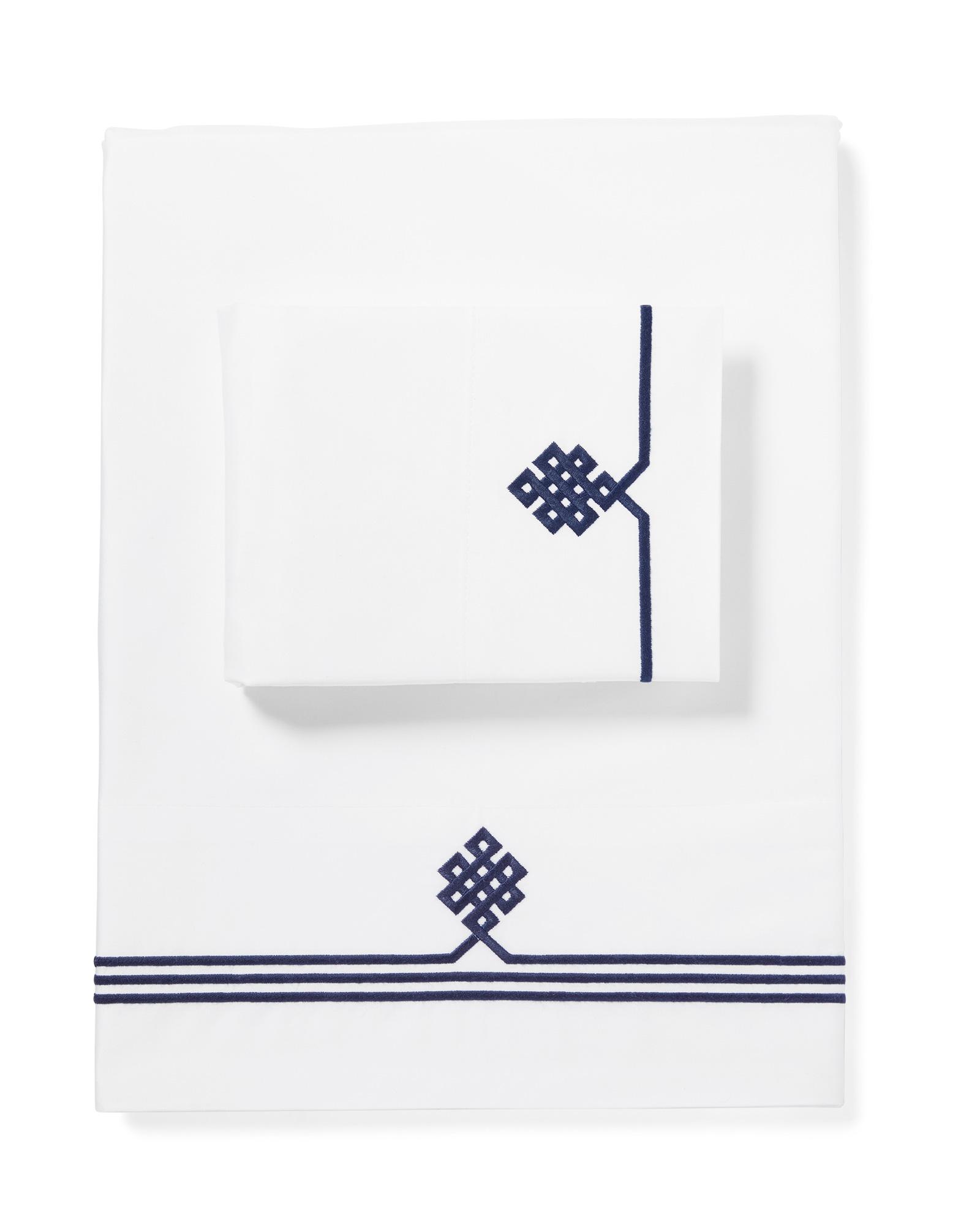 Sheet_Stack_Soho_Navy_RESHOOT_NK_1472_SH