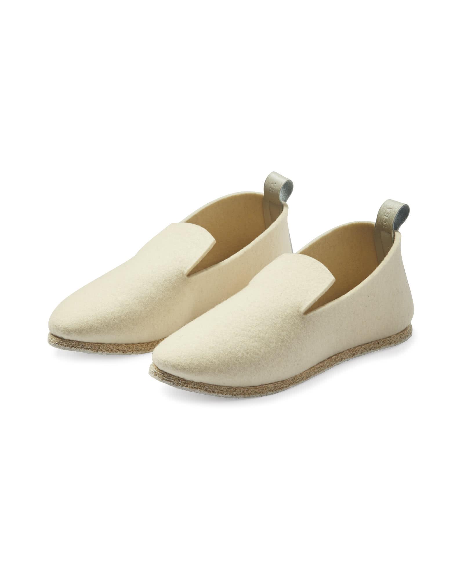 Slippers_La_Charentaise_Ivory_MV_0968_Crop_SH