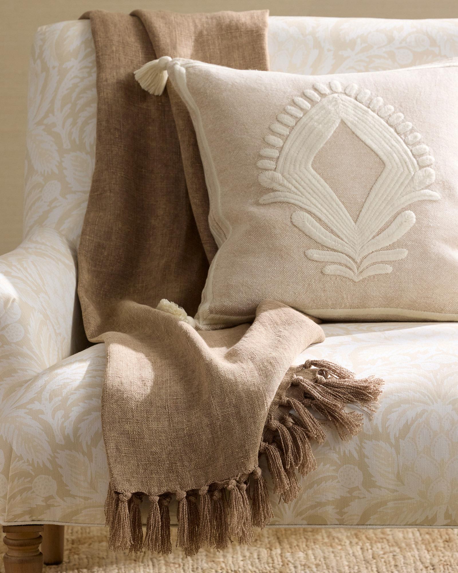 Throw-Mink-Brown-Mendocino-Linen-Neutral-Avignon-Loveseat-brand-x1494_CV1