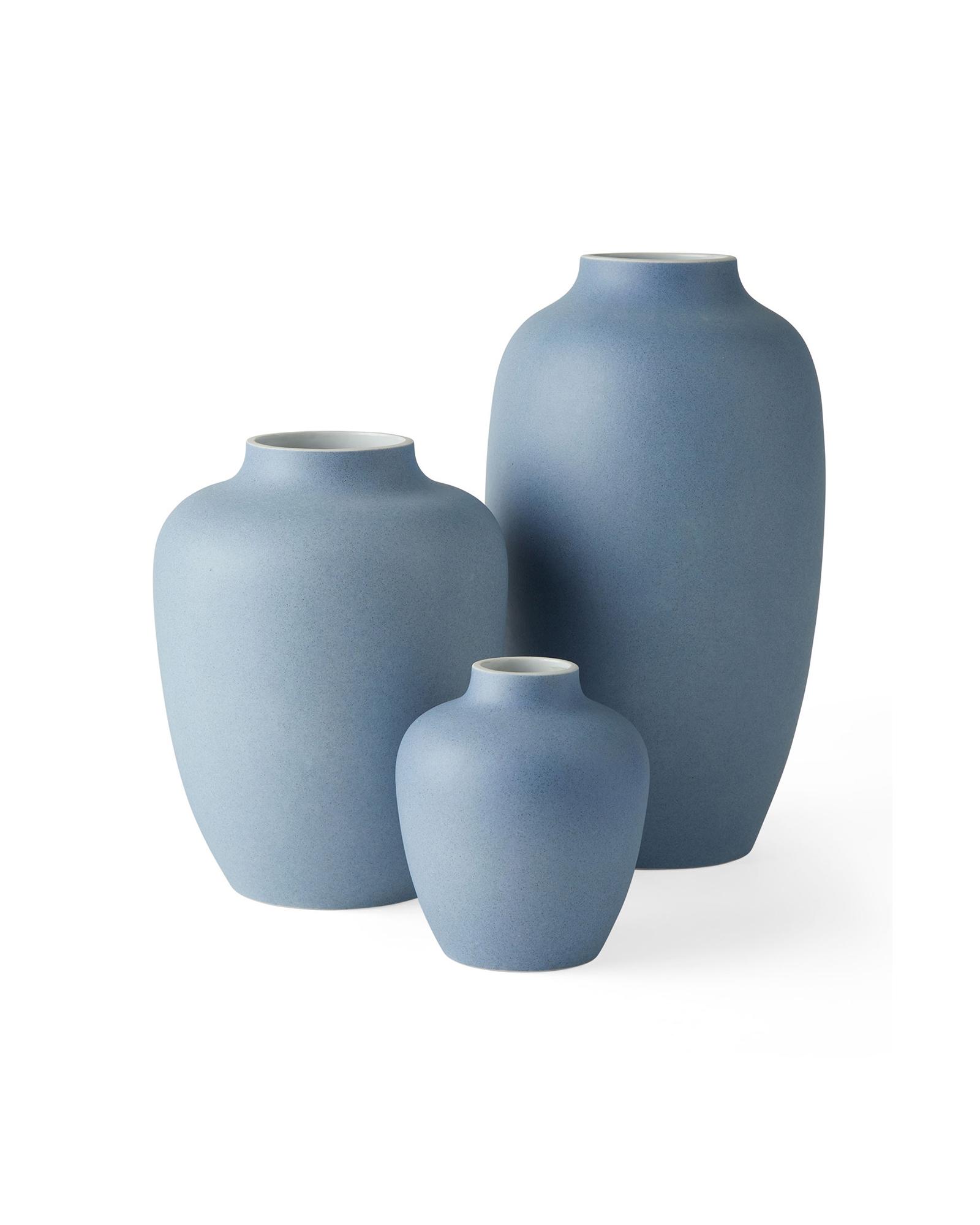 Vase-Morro-Blue-Group-Set-web-x7674-SH_1