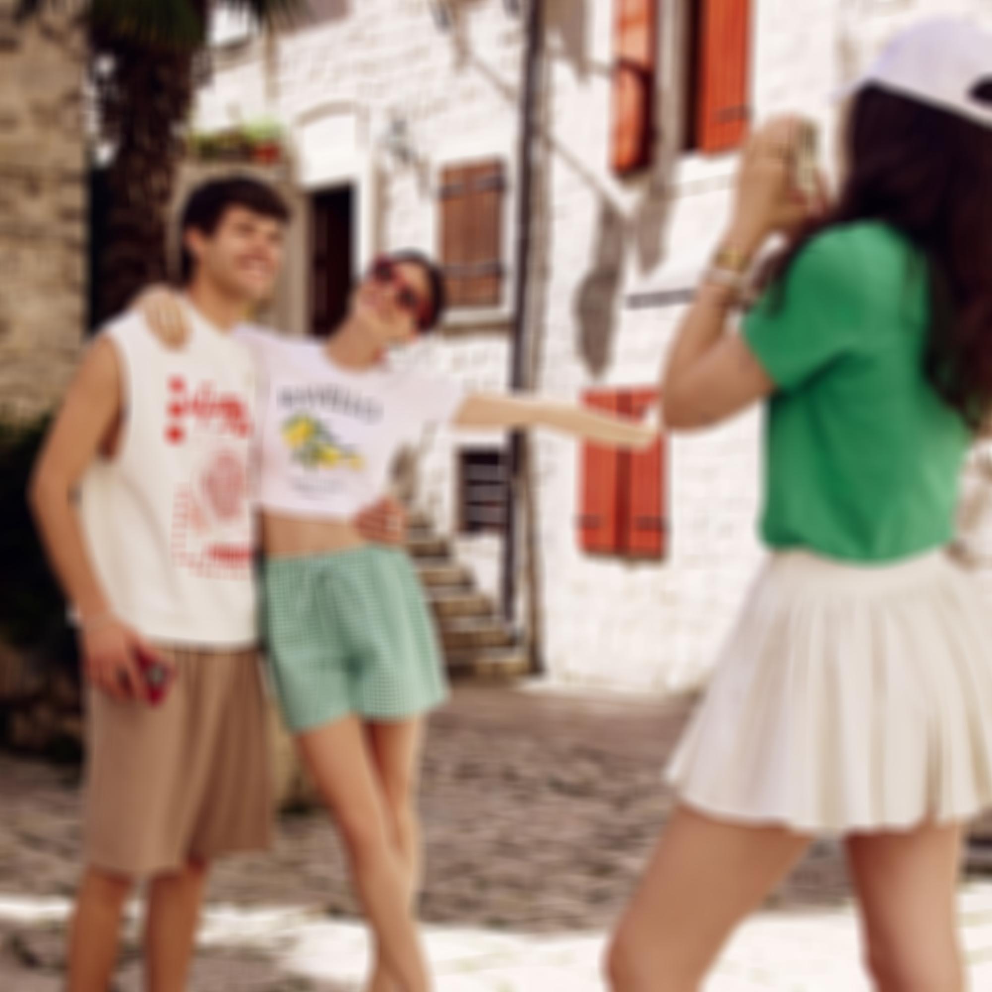 T-Shirt Printing. Personalised T-Shirts & Hoodies | Spreadshirt