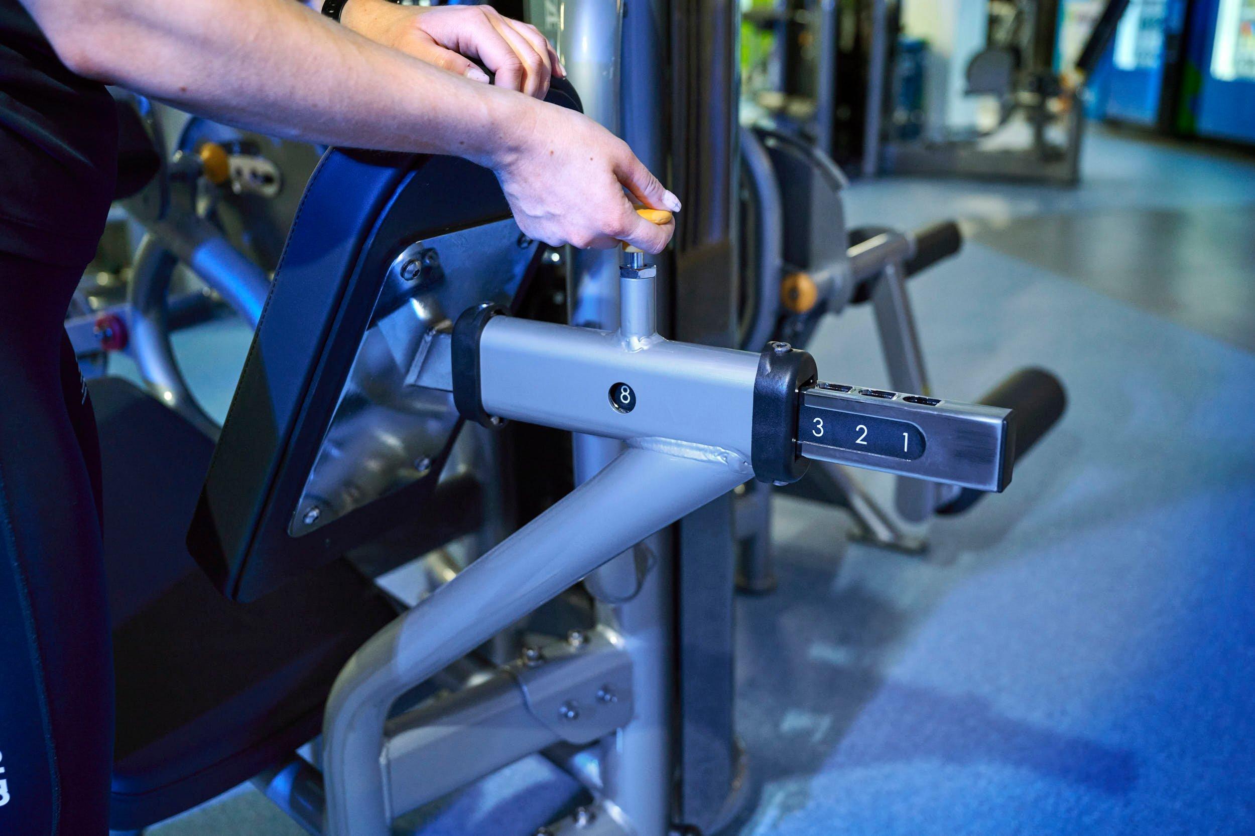 How to Use a Pin-loaded Leg Curl Machine | The Gym Group