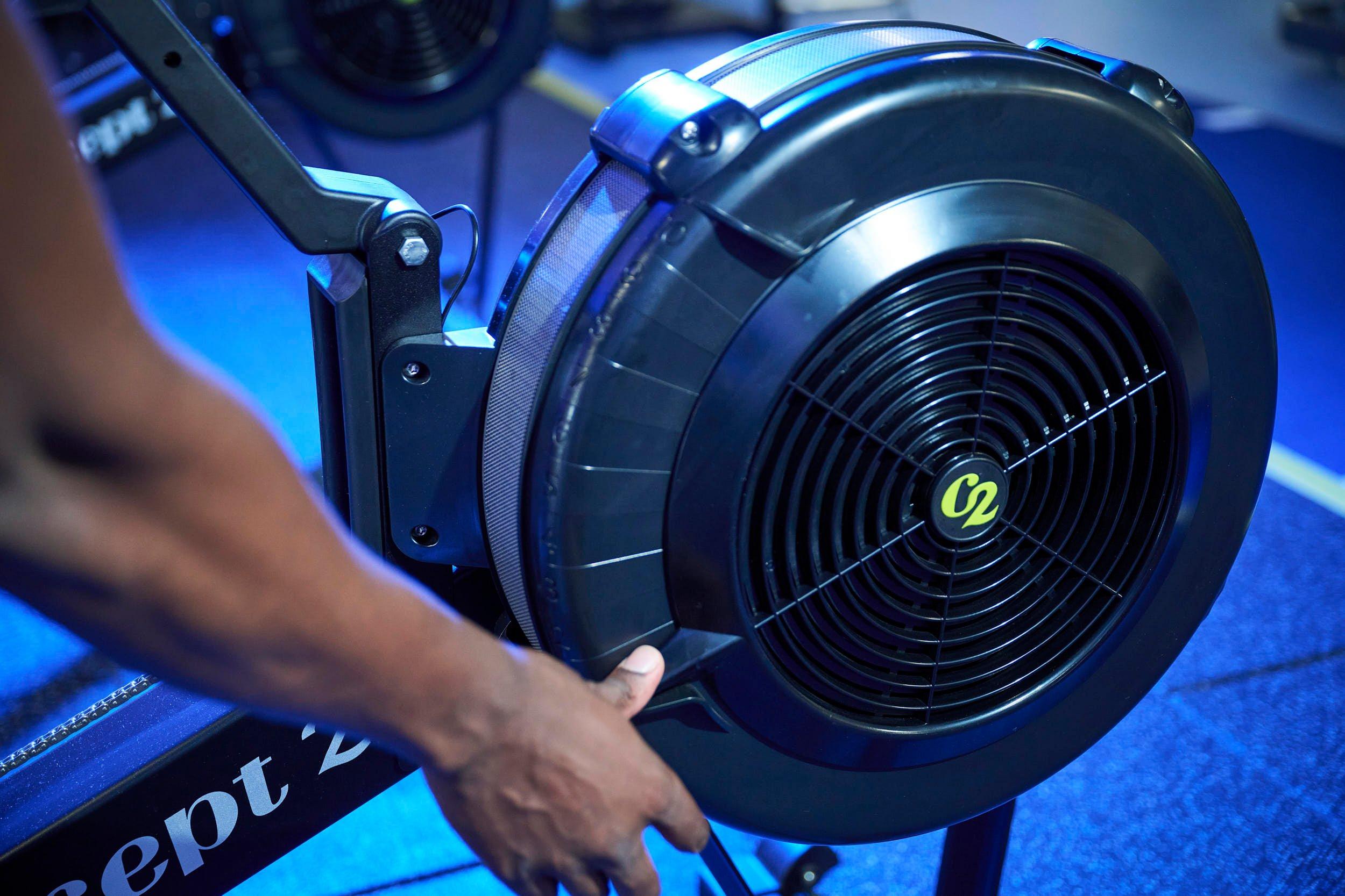 The Benefits of a Rowing Machine Workout | The Gym Group