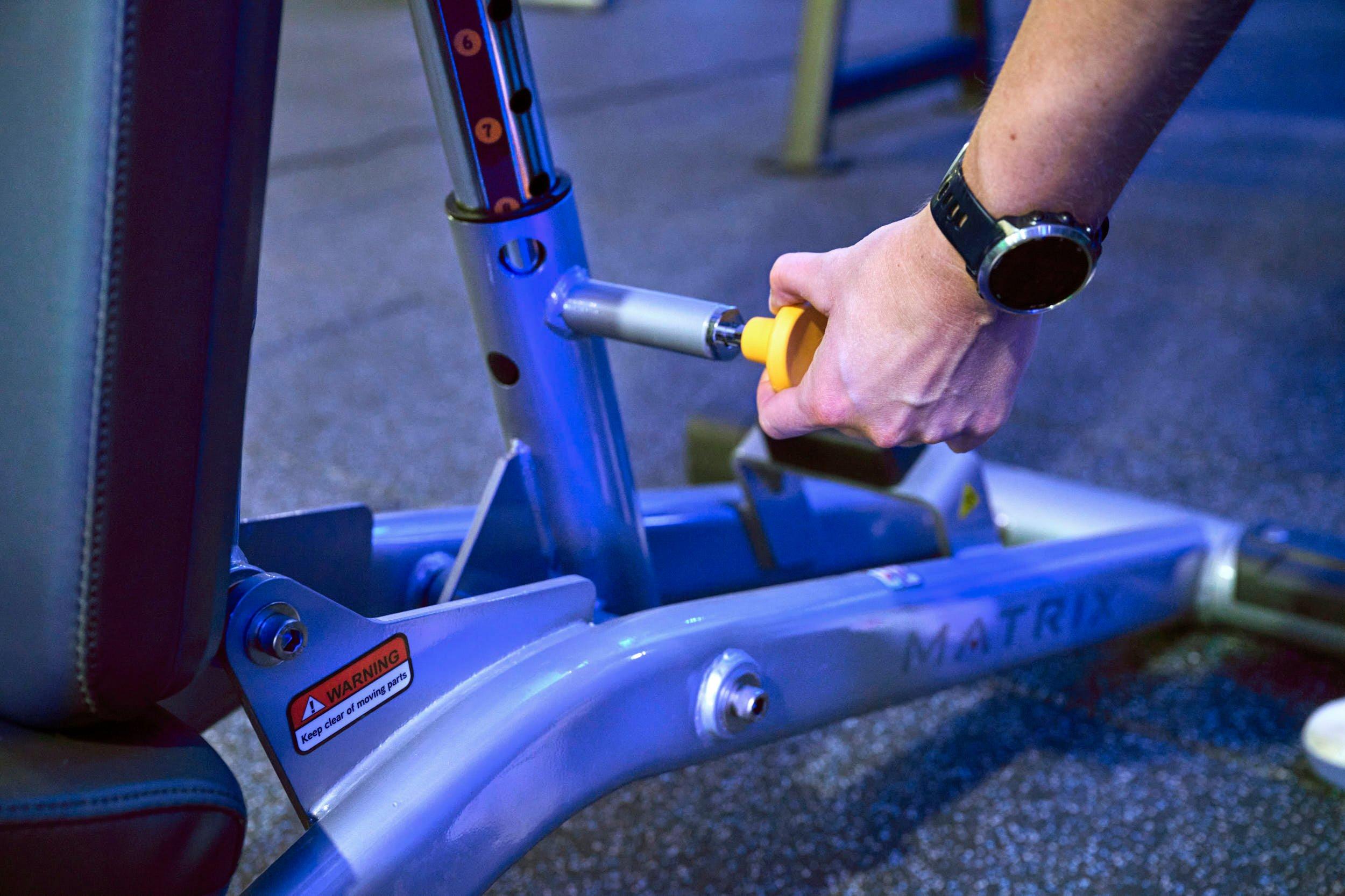 How to Use Adjustable Bench & Free Weights | The Gym Group
