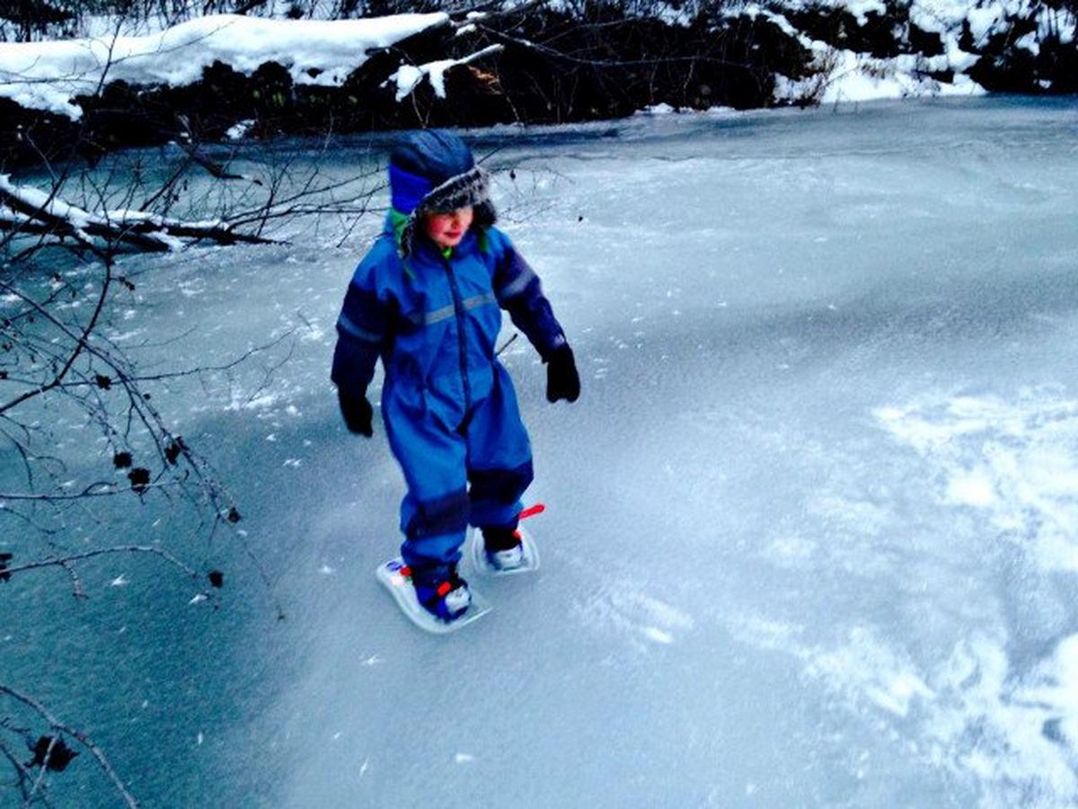 Snowglow Snowshoes for the Reluctant Snowshoer