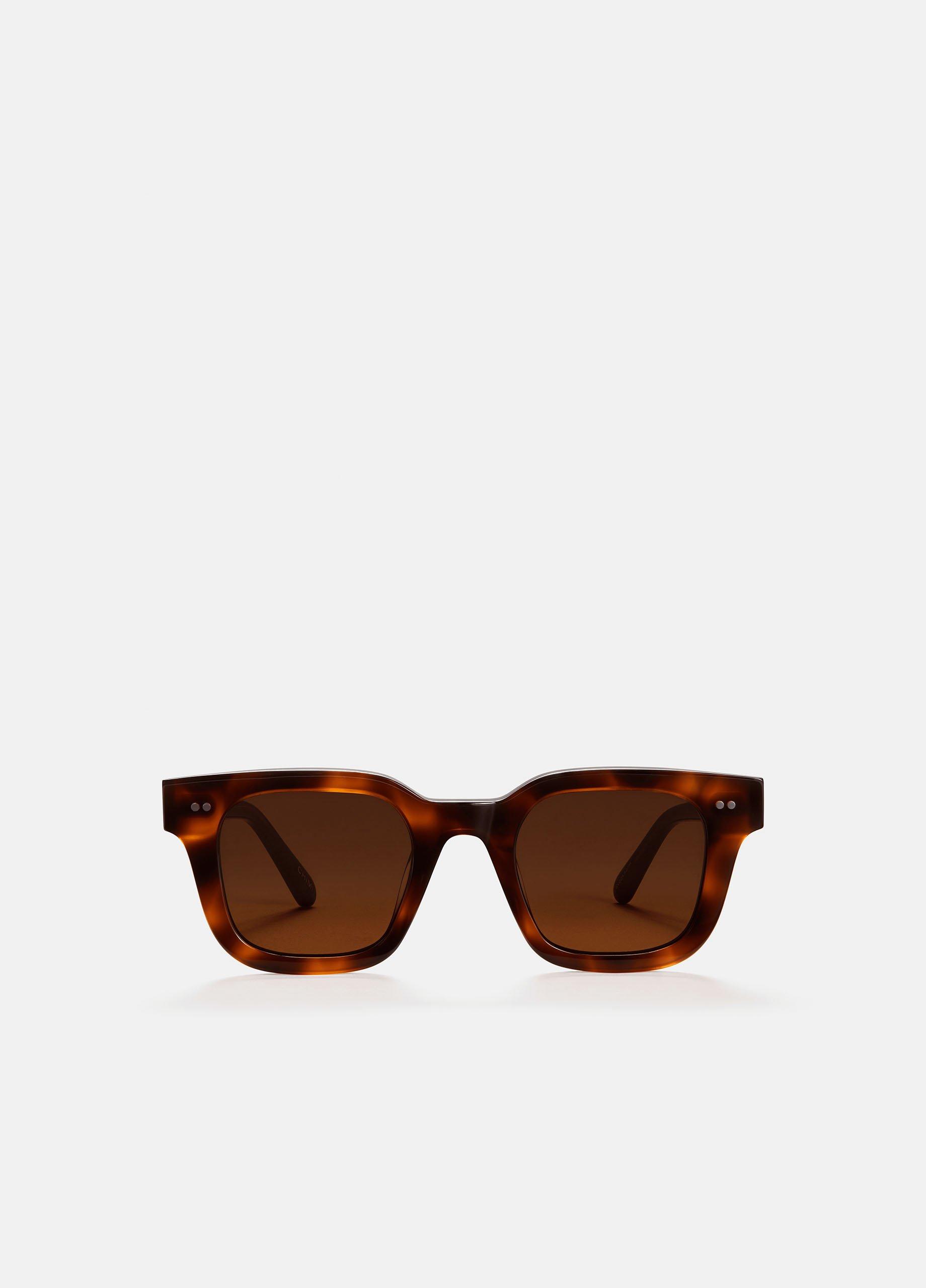 Chimi 04 Sunglasses in Sunglasses | Vince