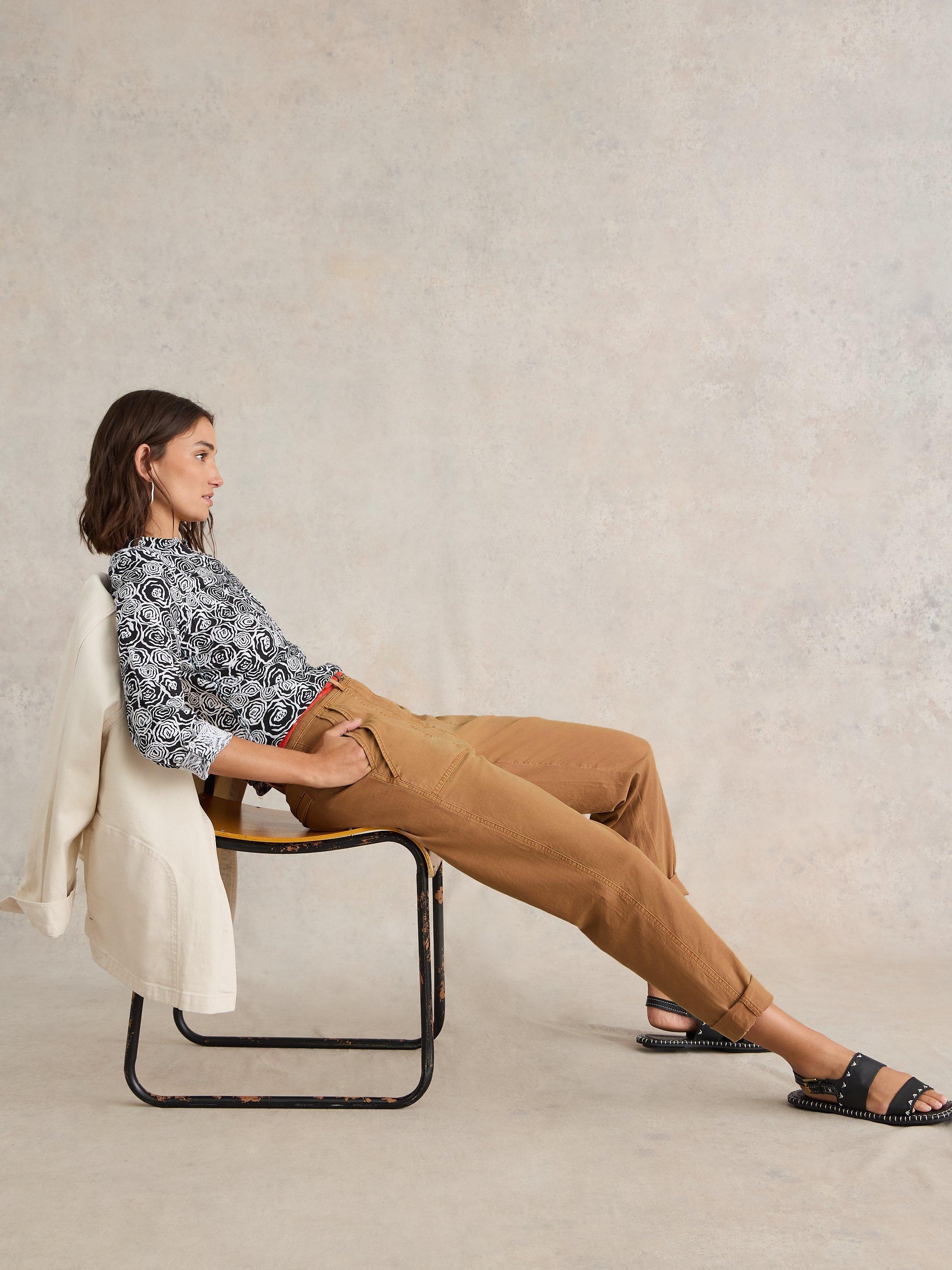 Twister Chino in MID TAN | White Stuff