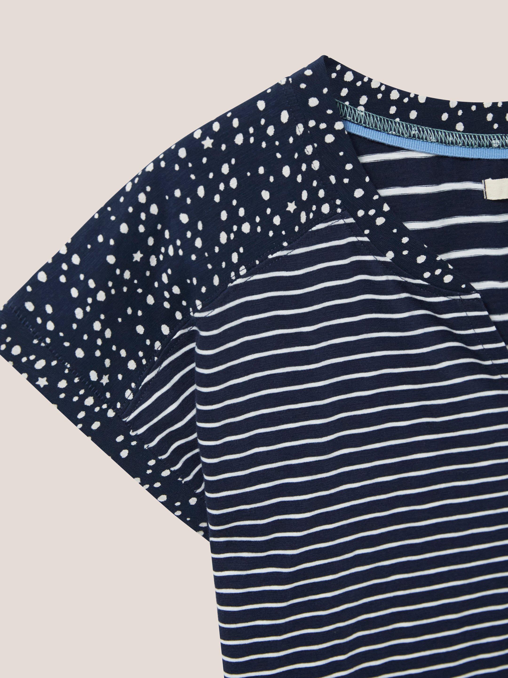 Nelly Notch Neck Tee in NAVY MULTI | White Stuff