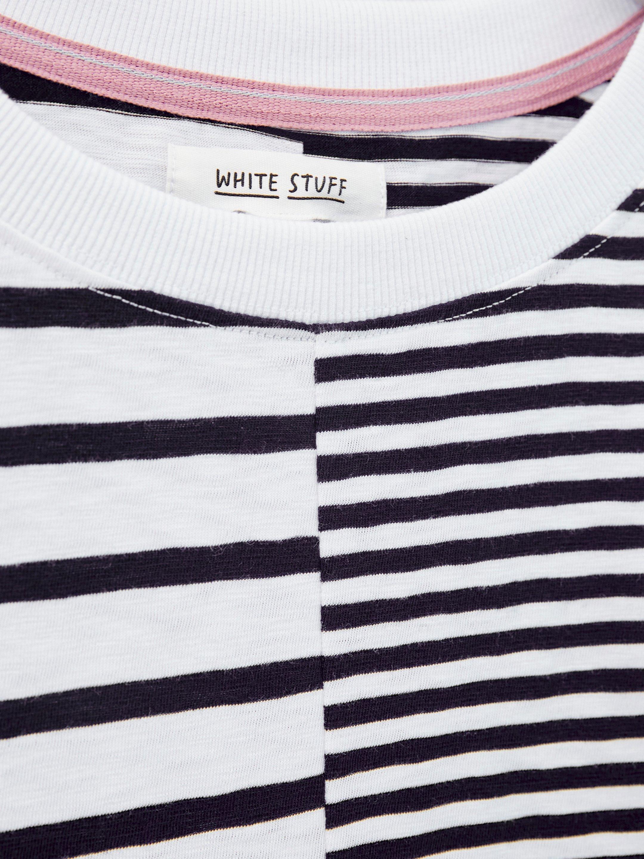 Cassie Stripy Tee in NAVY MULTI | White Stuff