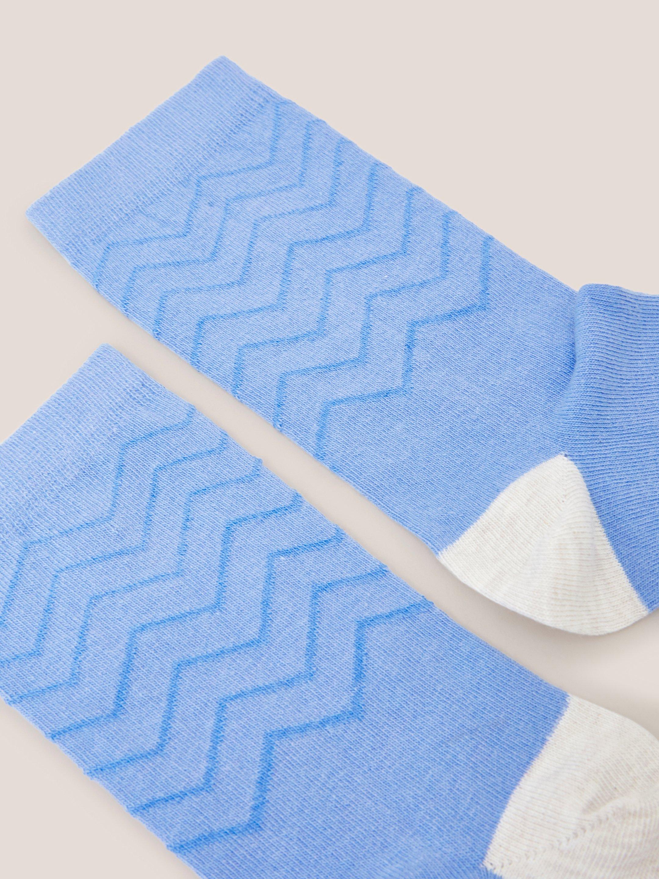 Textured Zigzag Ankle Socks in BLUE MULTI | White Stuff