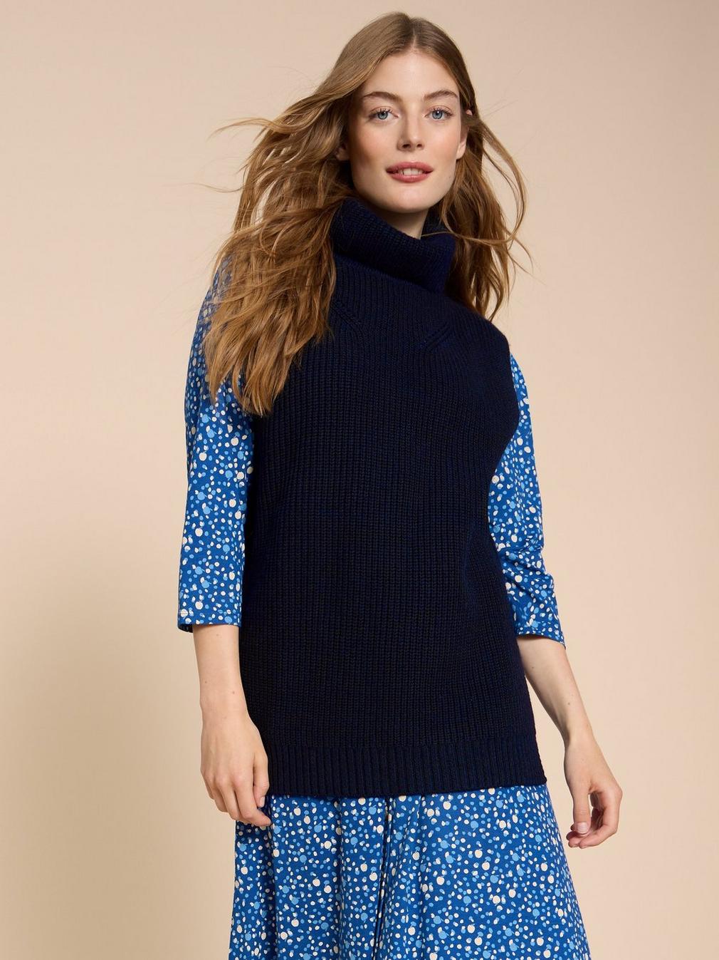 TRIXIE TANK in FRENCH NAVY | White Stuff