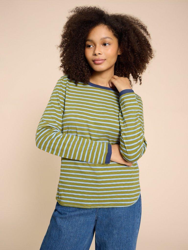 CLARA LS MIX TEE in GREEN MULTI | White Stuff