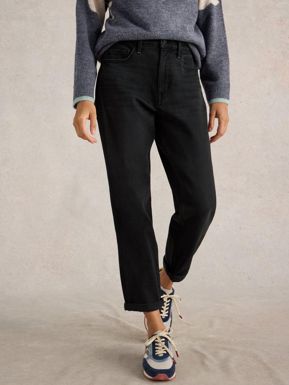 Freya Weekend Jean in WASHED BLACK | White Stuff