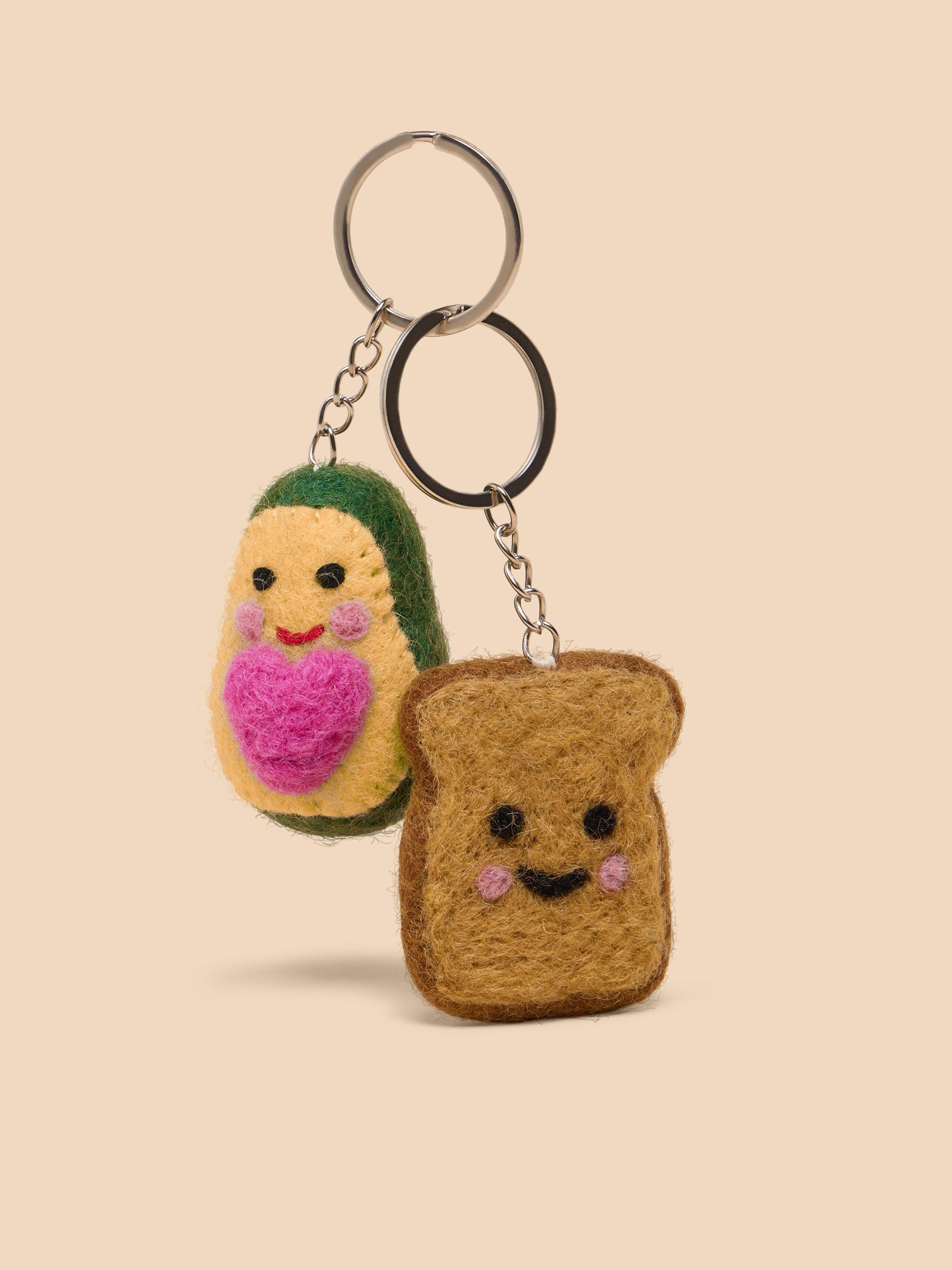 AVOCADO AND TOAST KEYRING DUO in NATURAL MULTI | White Stuff