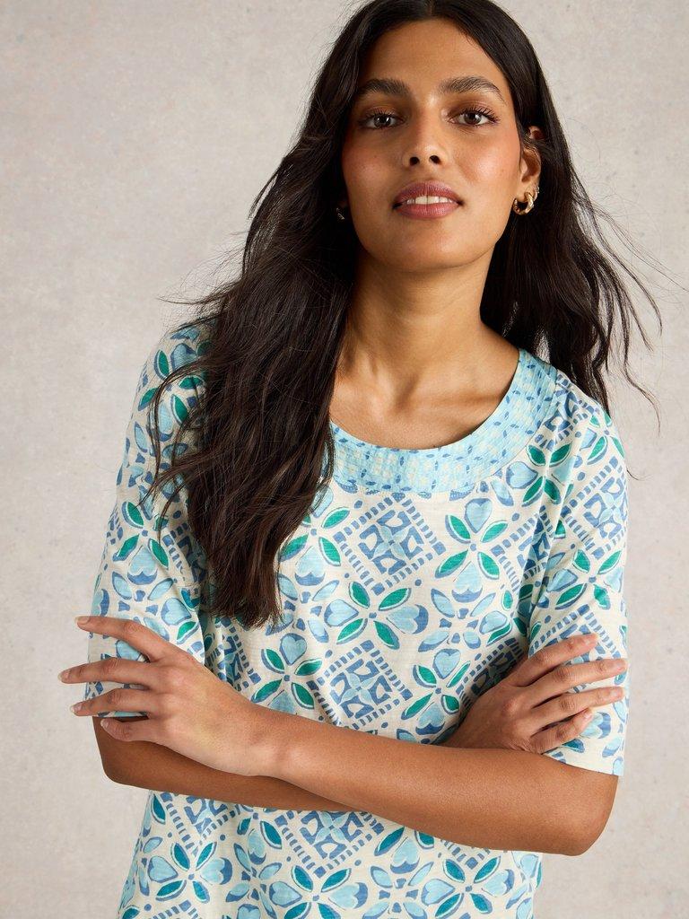 WEAVER JERSEY TEE in BLUE PRINT | White Stuff