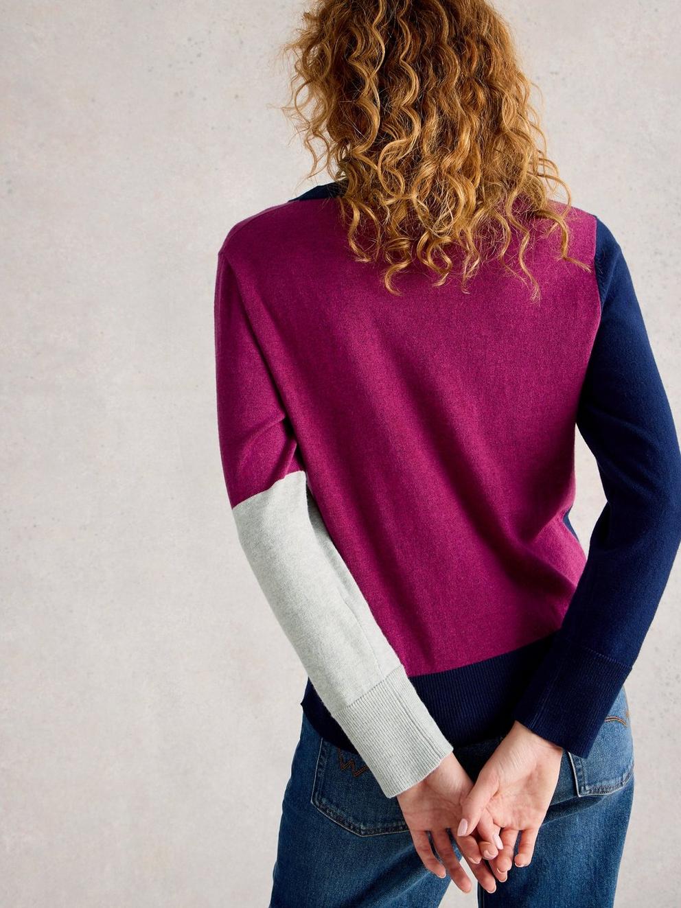 KATIE ABSTRACT JUMPER in NAVY MULTI | White Stuff